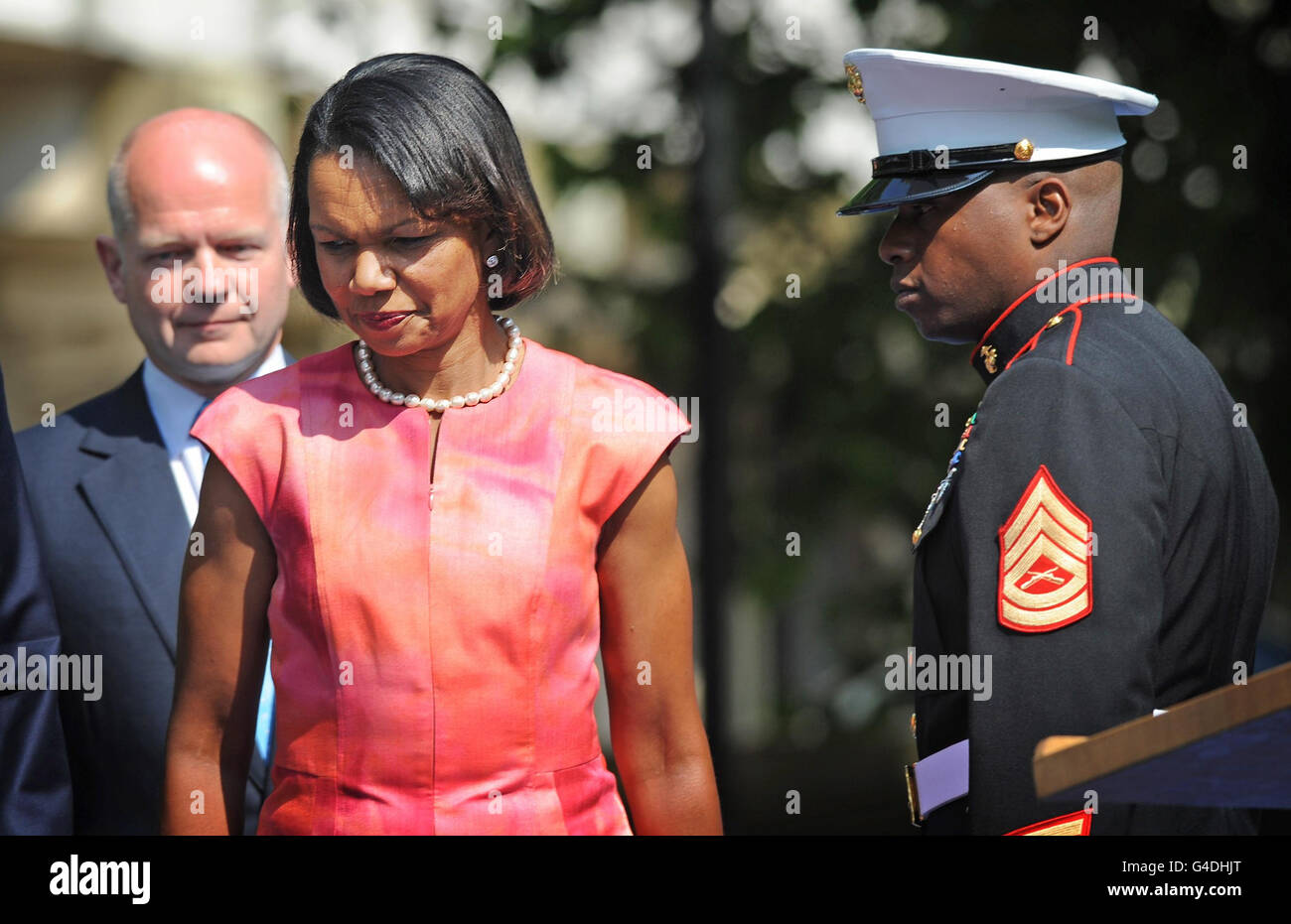 London statue of reagan unveiled hi-res stock photography and images ...