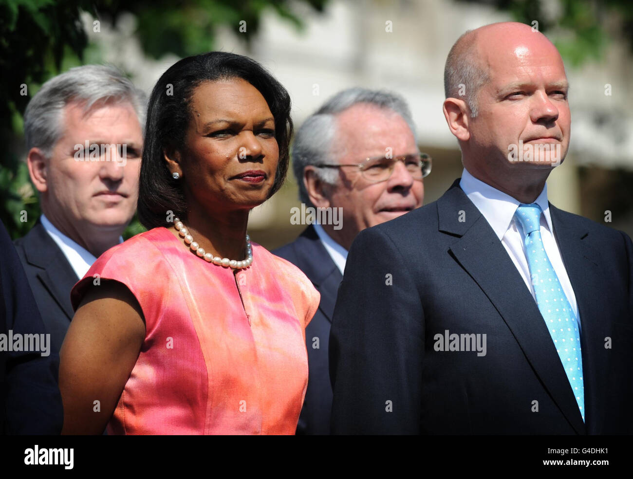 London statue of reagan unveiled hi-res stock photography and images ...