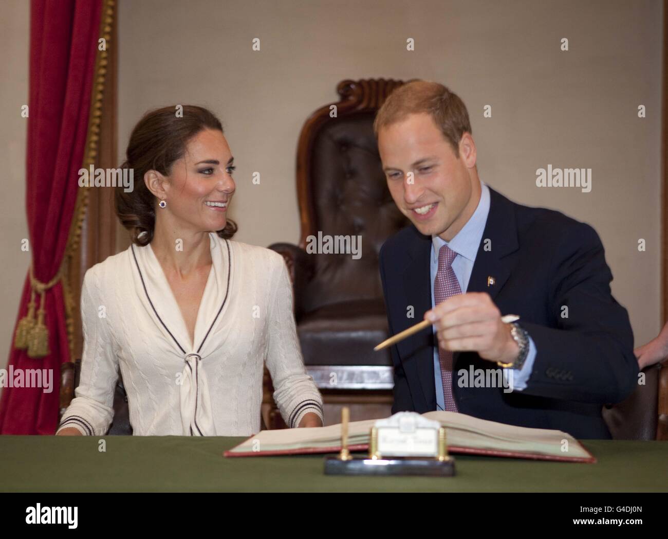 Duchess cambridge canada 2011 hi-res stock photography and images - Alamy