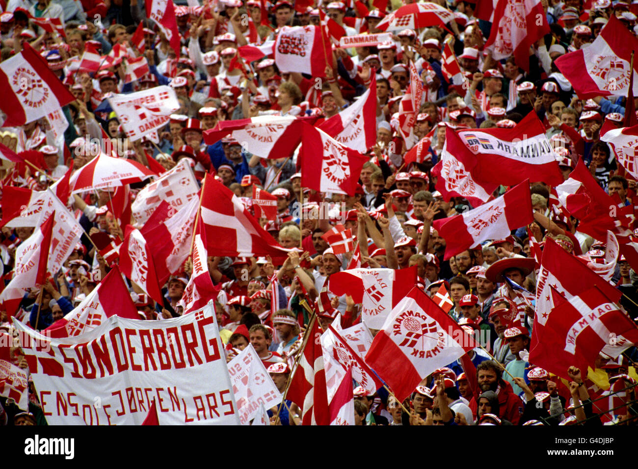 Soccer - European Championships - Euro 88 West Germany - Group One ...