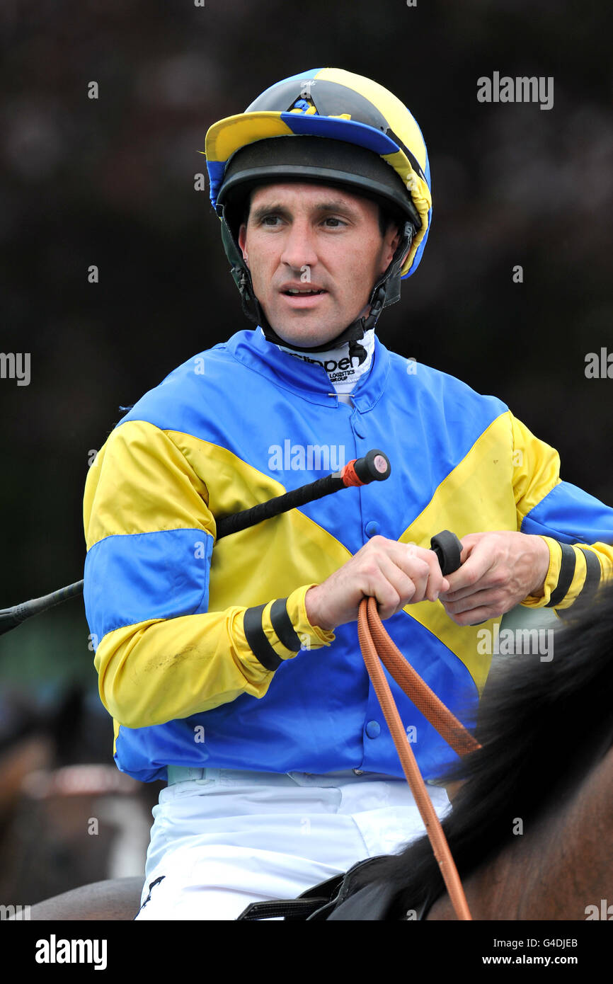 Neil callan jockey hi-res stock photography and images - Alamy