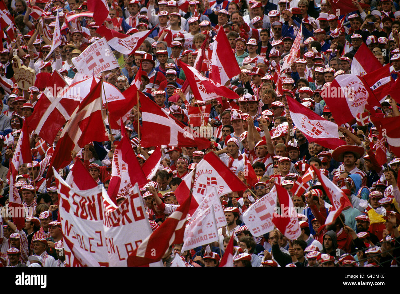 Soccer - European Championships - Euro 88 West Germany - Group One ...