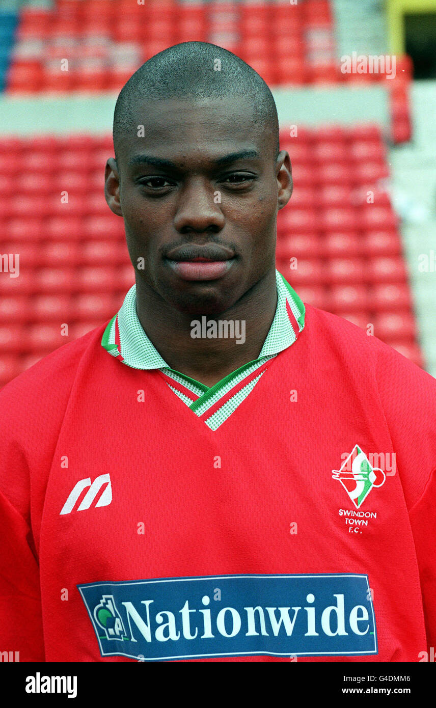 George ndah hi-res stock photography and images - Alamy