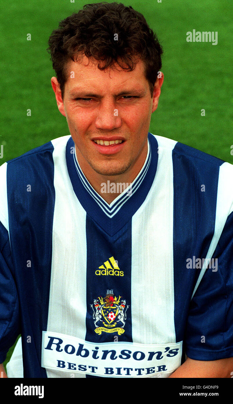 STOCKPORT COUNTY FOOTBALL CLUB Stock Photo - Alamy