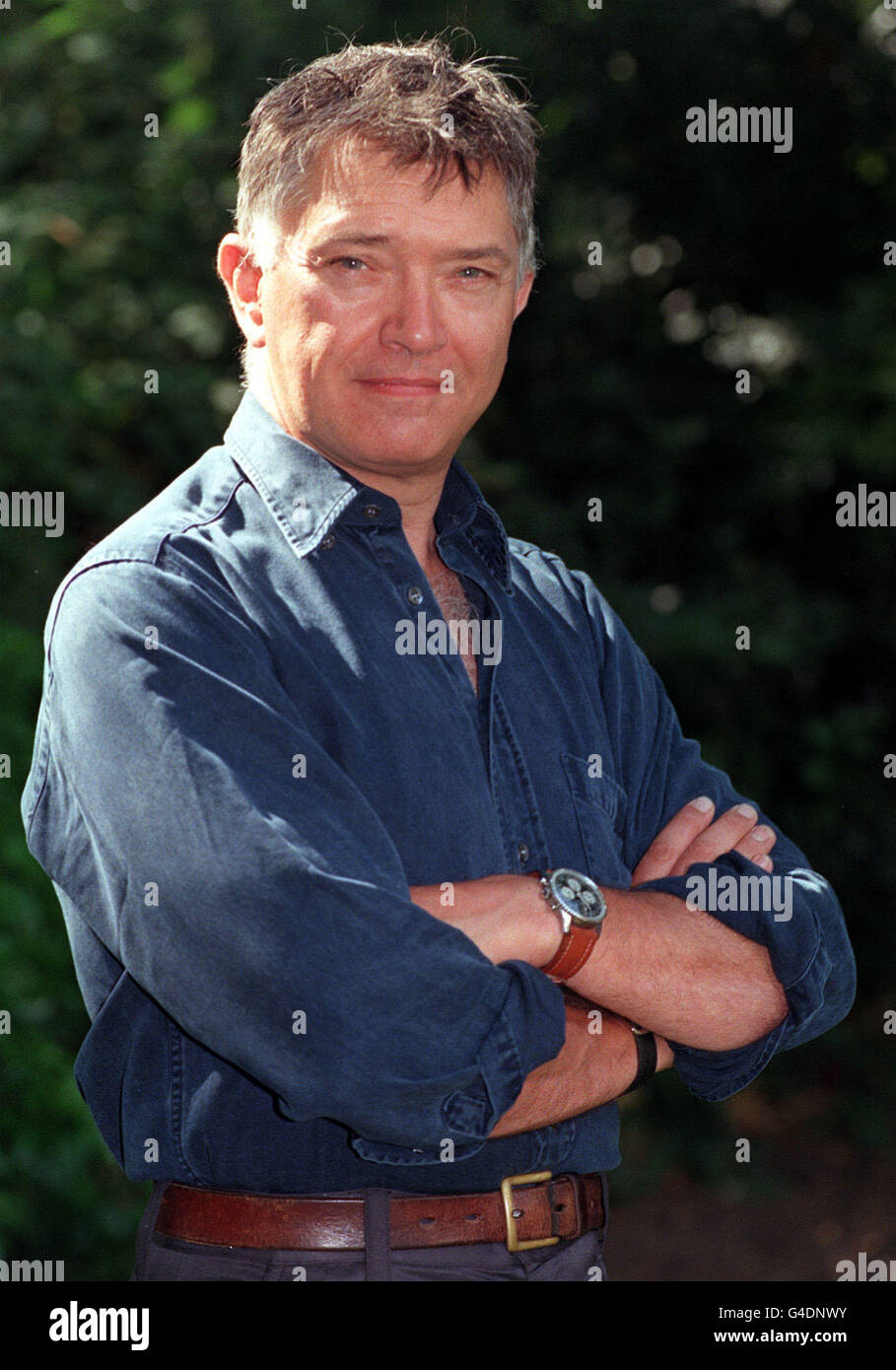 Martin shaw hi-res stock photography and images - Alamy
