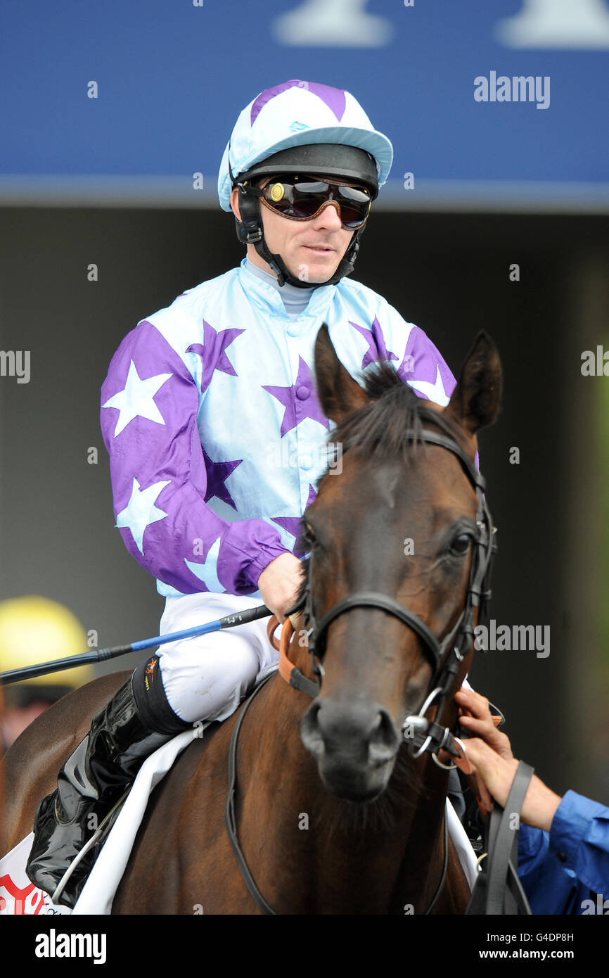 Ian taylor oil hi-res stock photography and images - Alamy