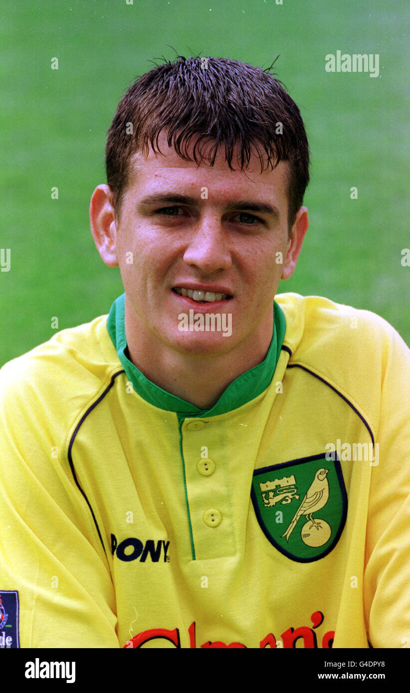 Tim Llewellyn's Instagram, Twitter & Facebook on IDCrawl