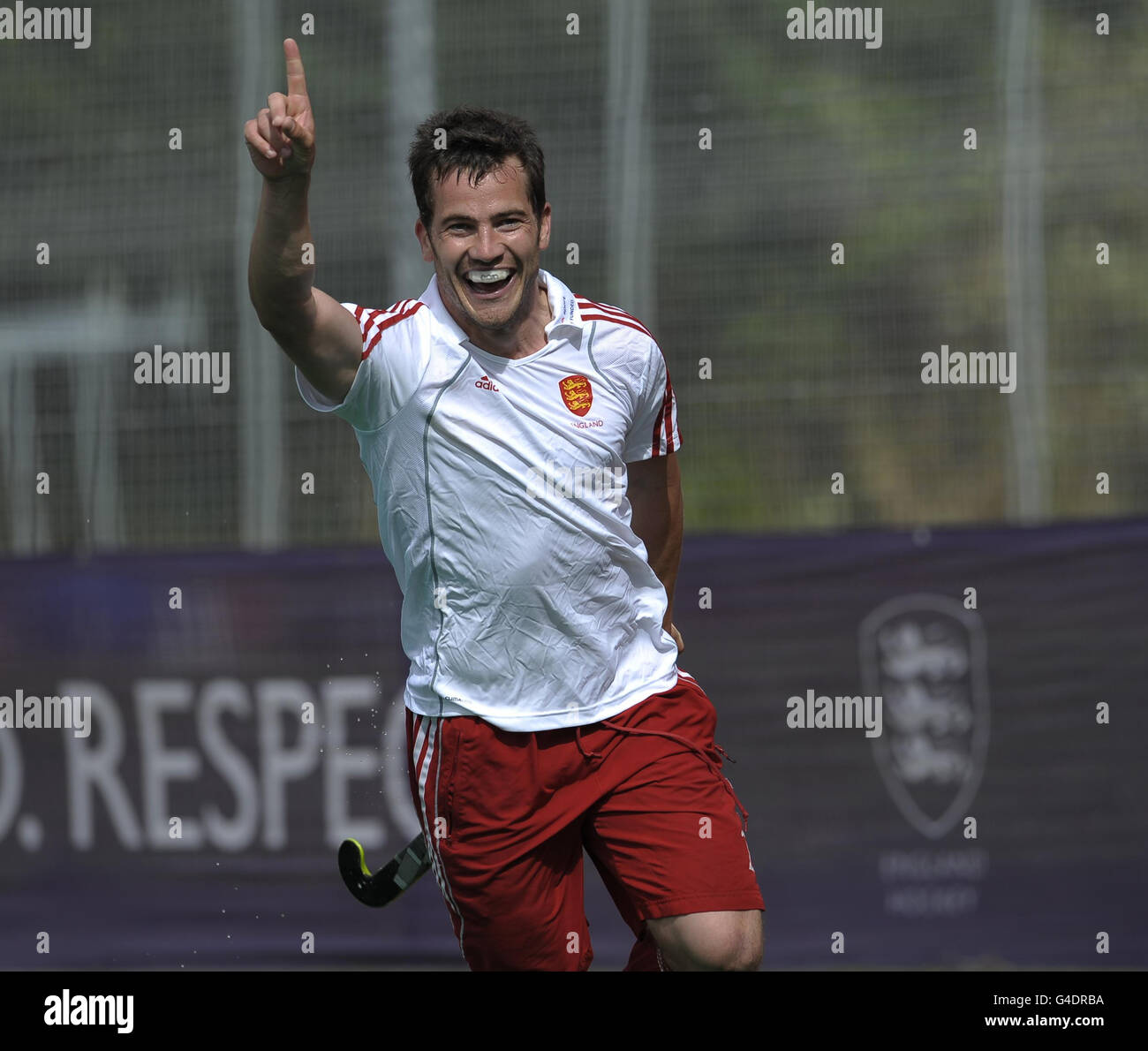 London cup hi-res stock photography and images - Alamy