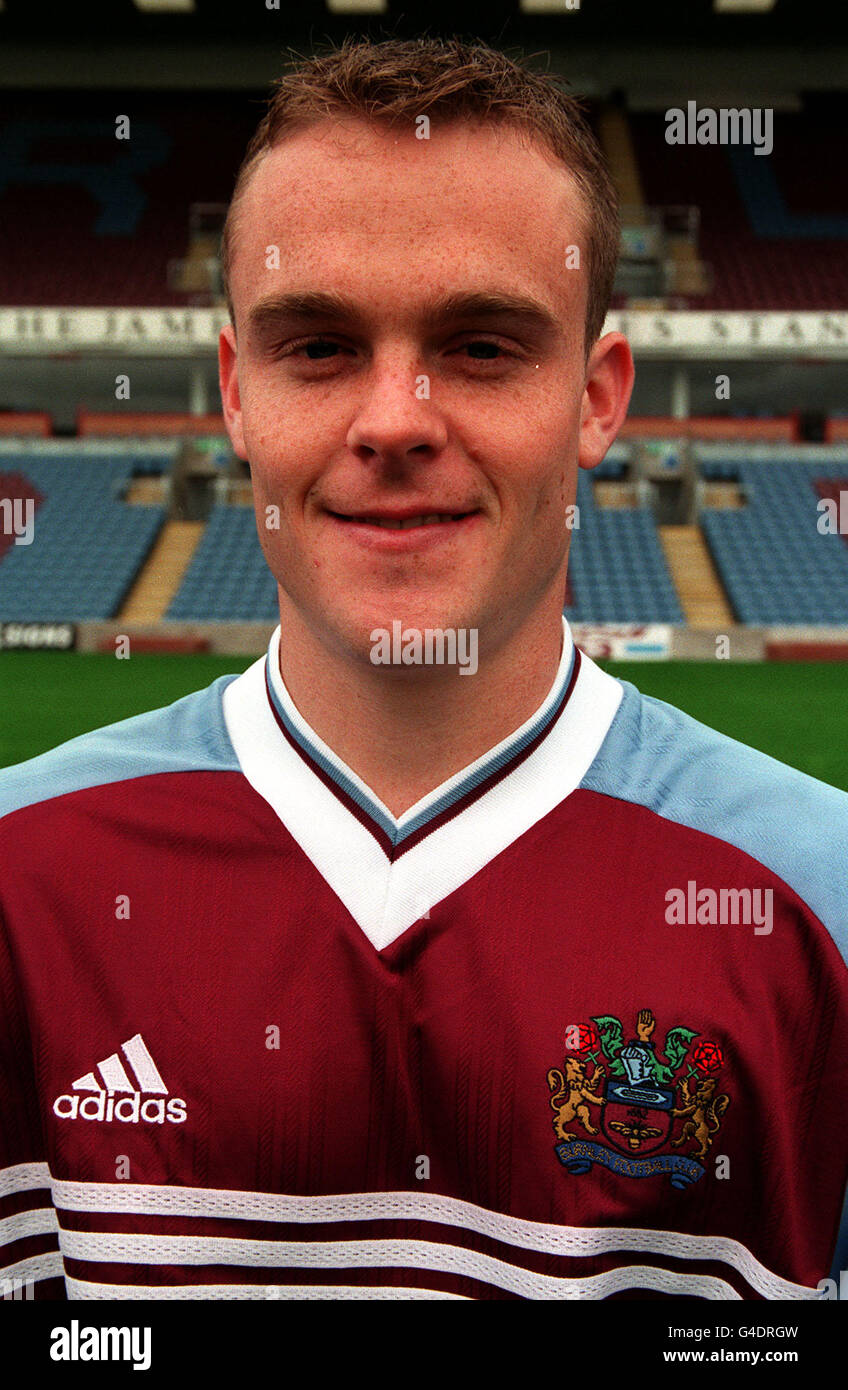 Mark robertson hi-res stock photography and images - Alamy