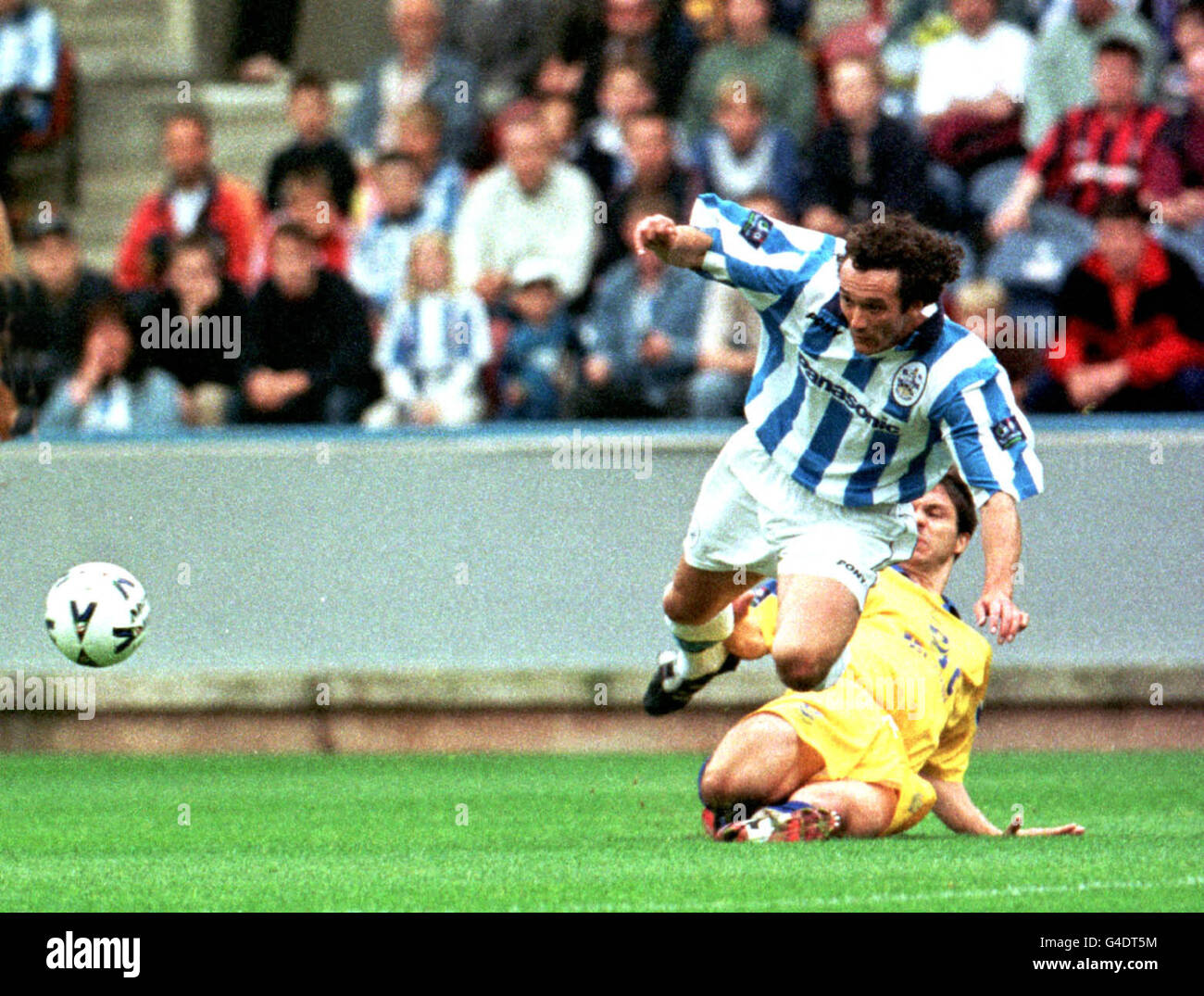 David hiller hi-res stock photography and images - Alamy