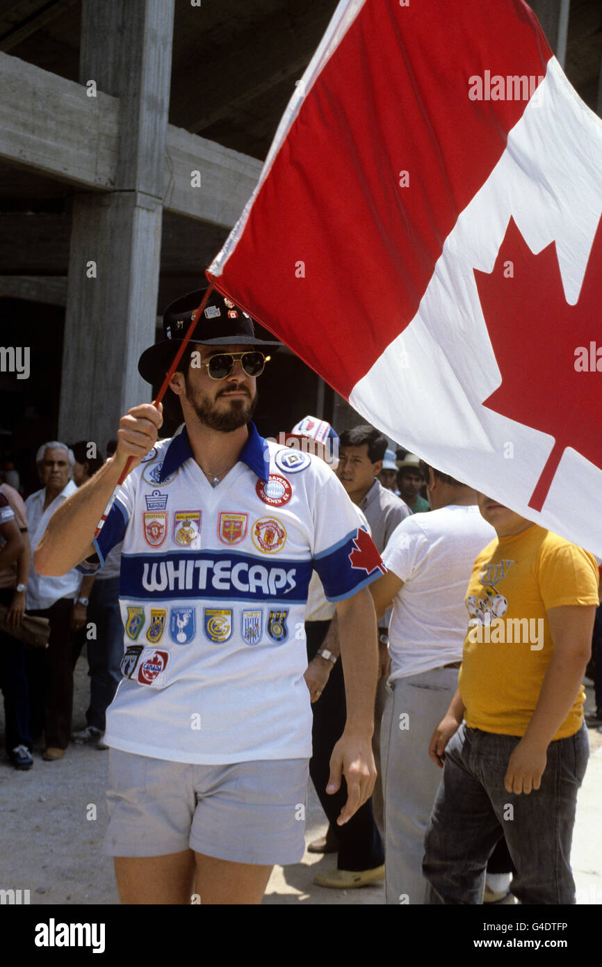 1986 world cup canada hi-res stock photography and images - Alamy