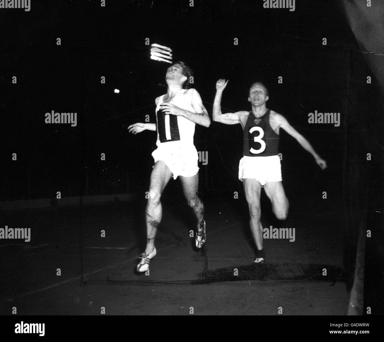 Mens 5000 metres Black and White Stock Photos & Images - Alamy