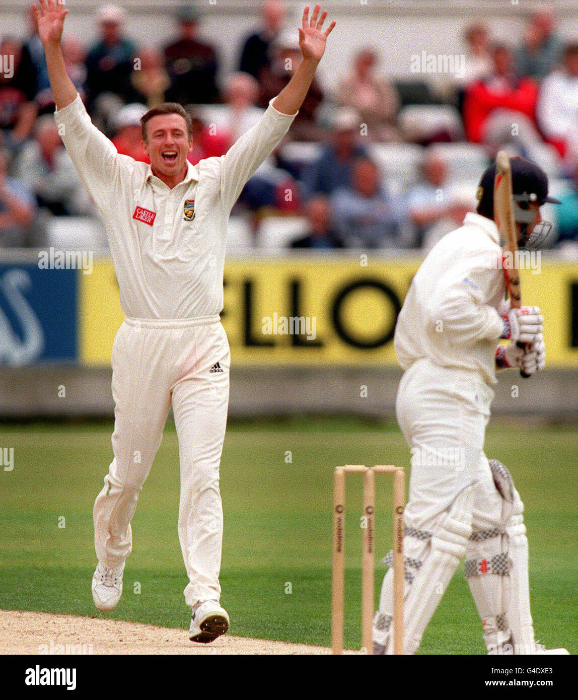 South Africa's Steven Elworthy celebrates as Durham's Jimmy Daley is ...