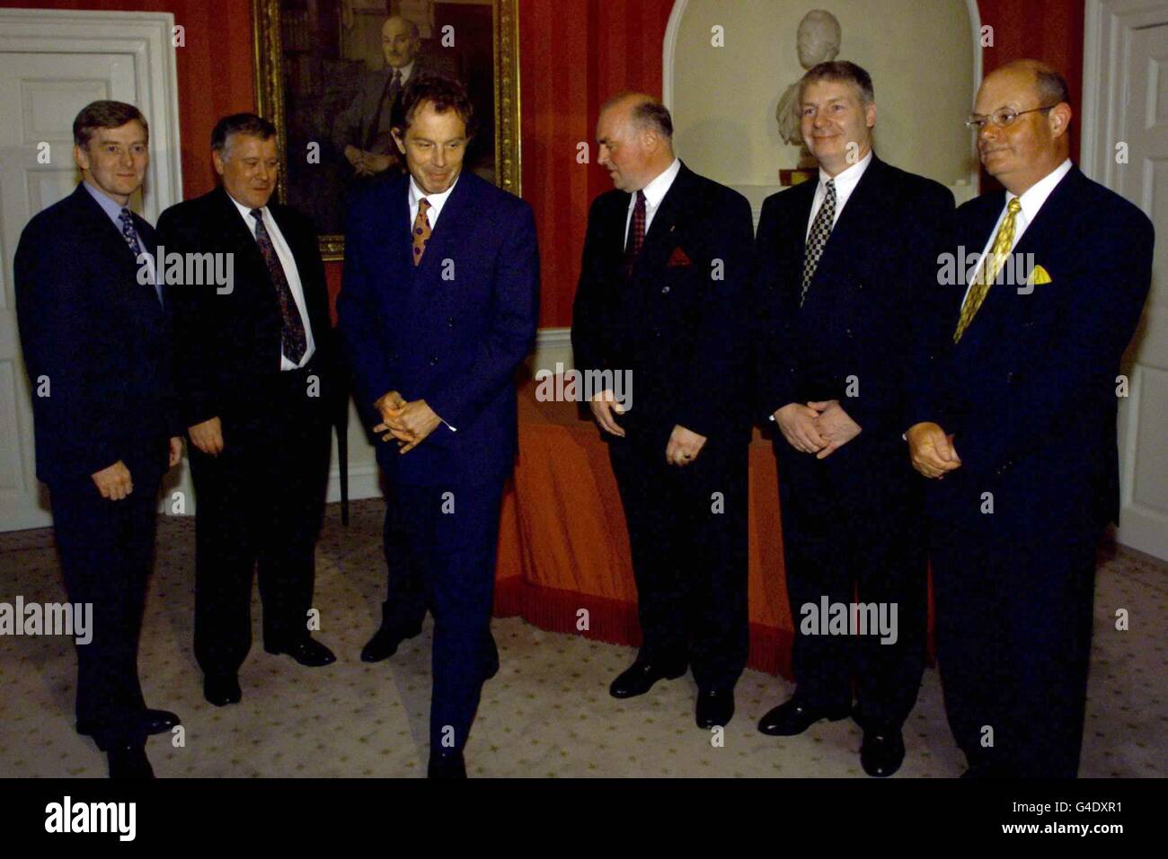 Royal ulster constabulary ruc officers hi-res stock photography and ...