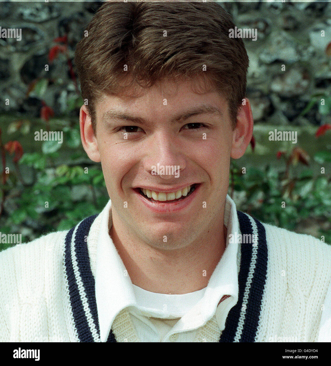 Simon cook of middlesex county cricket club hi-res stock photography ...