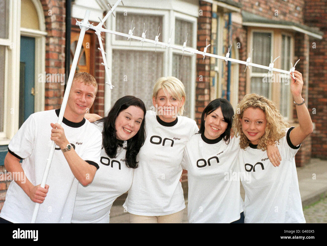 Coronation streets ashley peake steve arnold hi-res stock photography ...