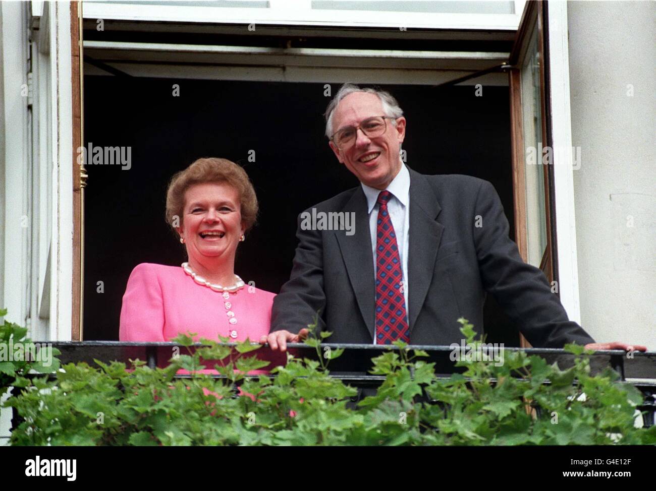 Helen liddell hi-res stock photography and images - Alamy