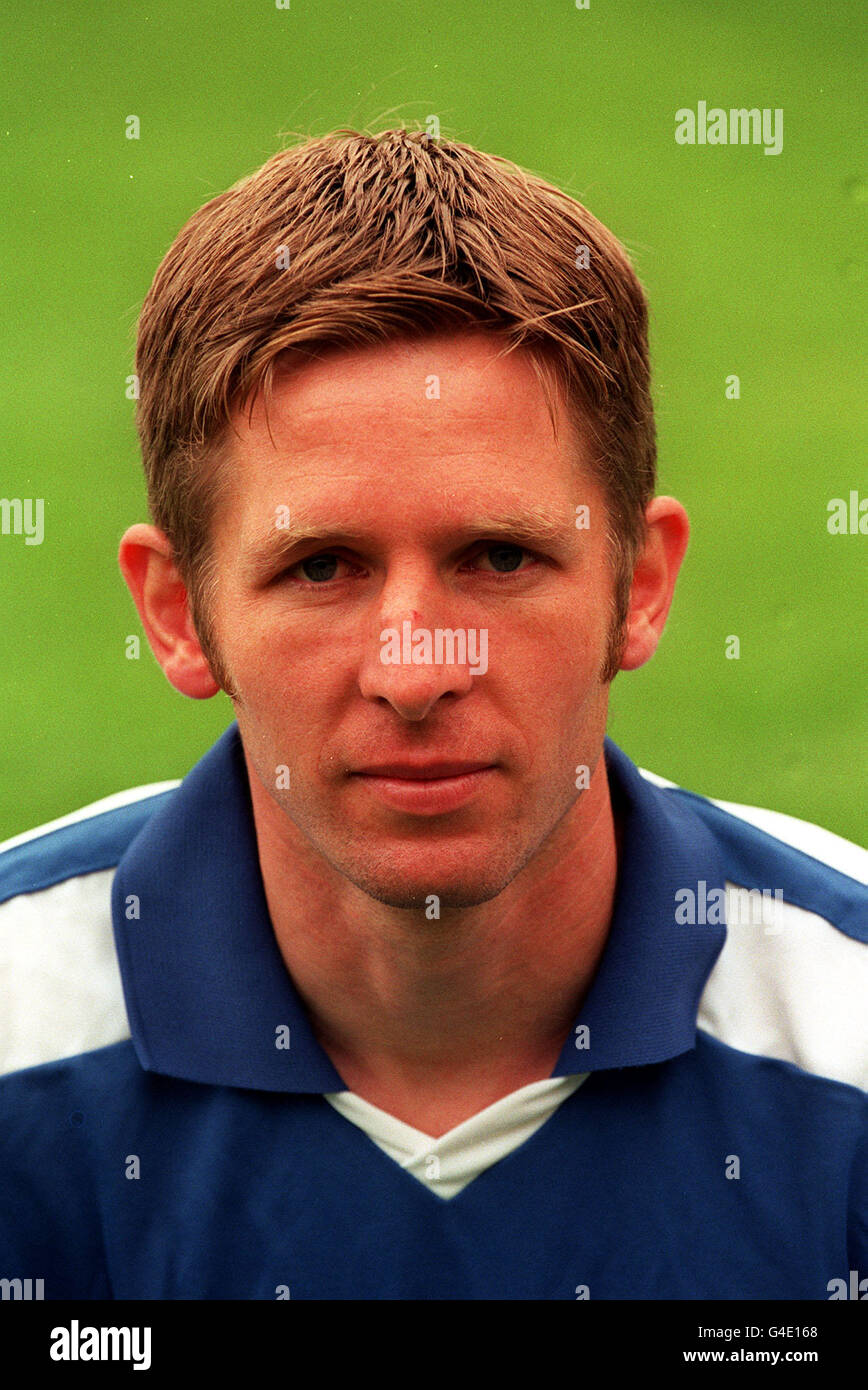 Andy farrell of rochdale football club hi-res stock photography and ...