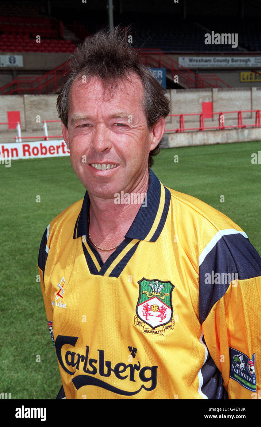 Wrexham a f c hi-res stock photography and images - Alamy