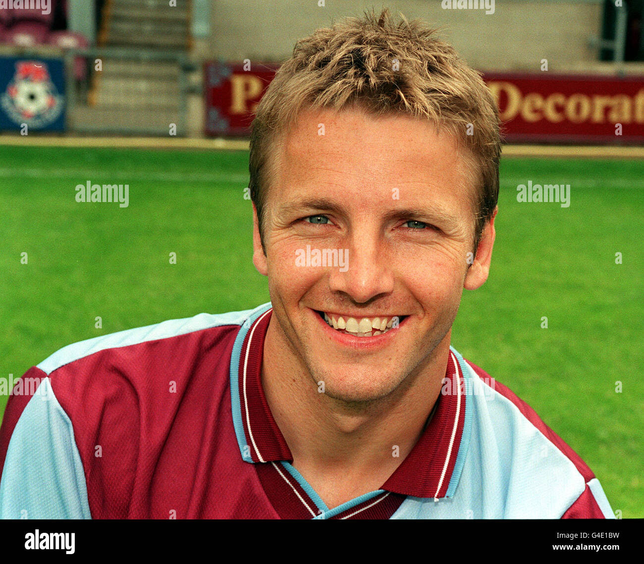 Scunthorpe United Fc High Resolution Stock Photography and Images - Alamy