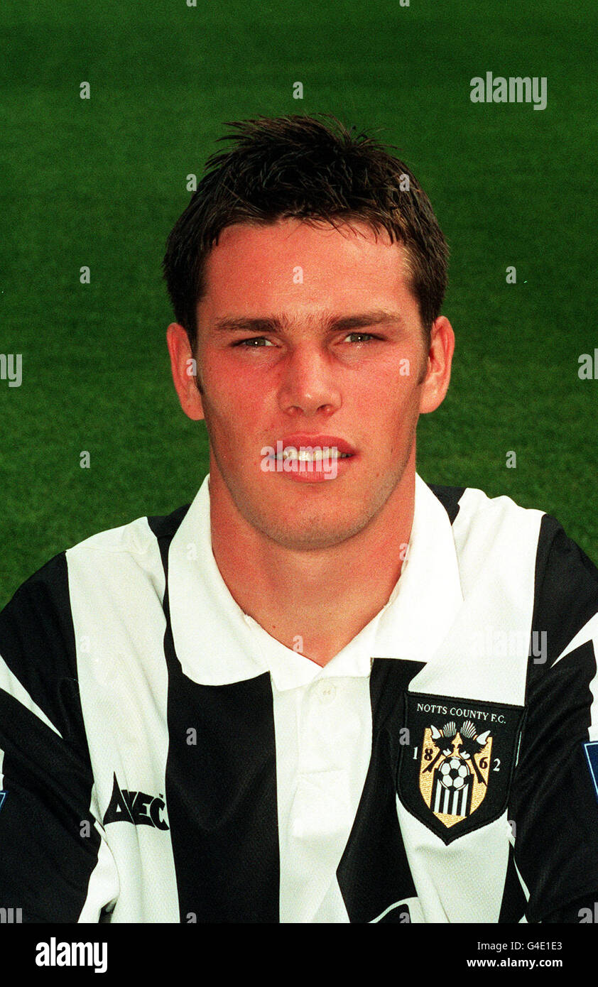 Stephen finnan of notts county football club hi-res stock photography ...