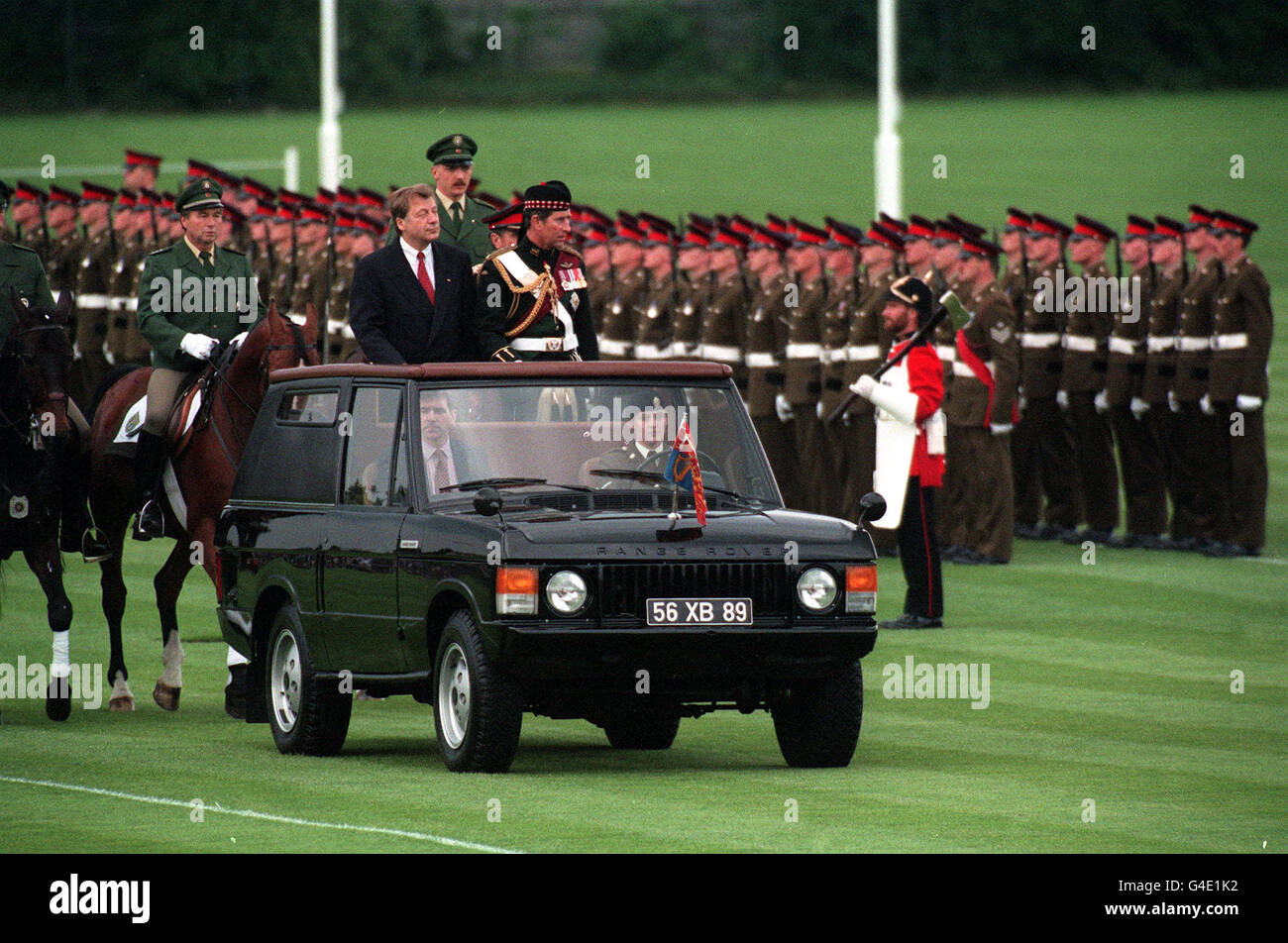 QUEEN'S LANCASHIRE REGIMENT : 1994 Stock Photo - Alamy