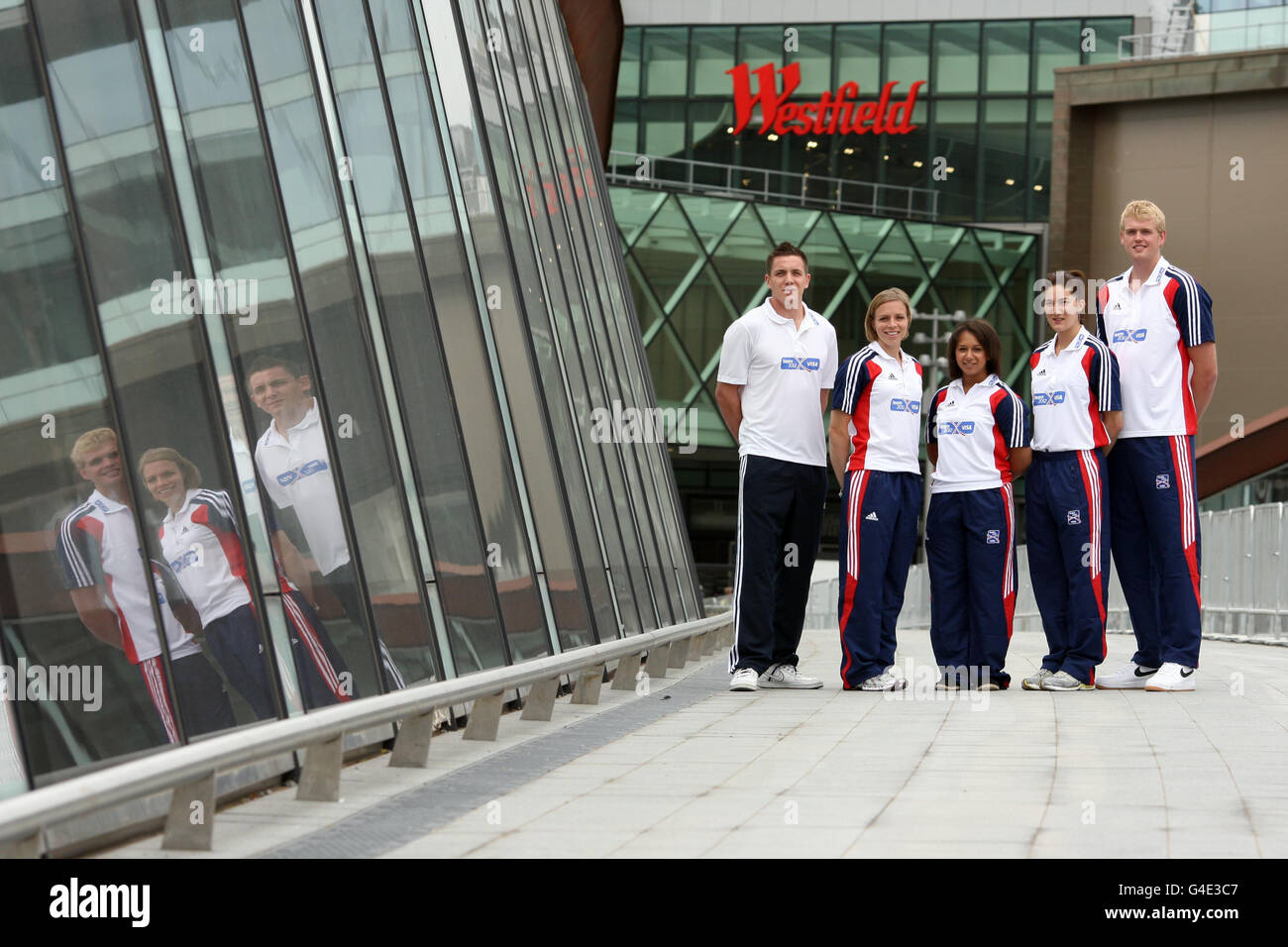 Great Britain's (left to right) Handball player Bobby White, Hockey ...
