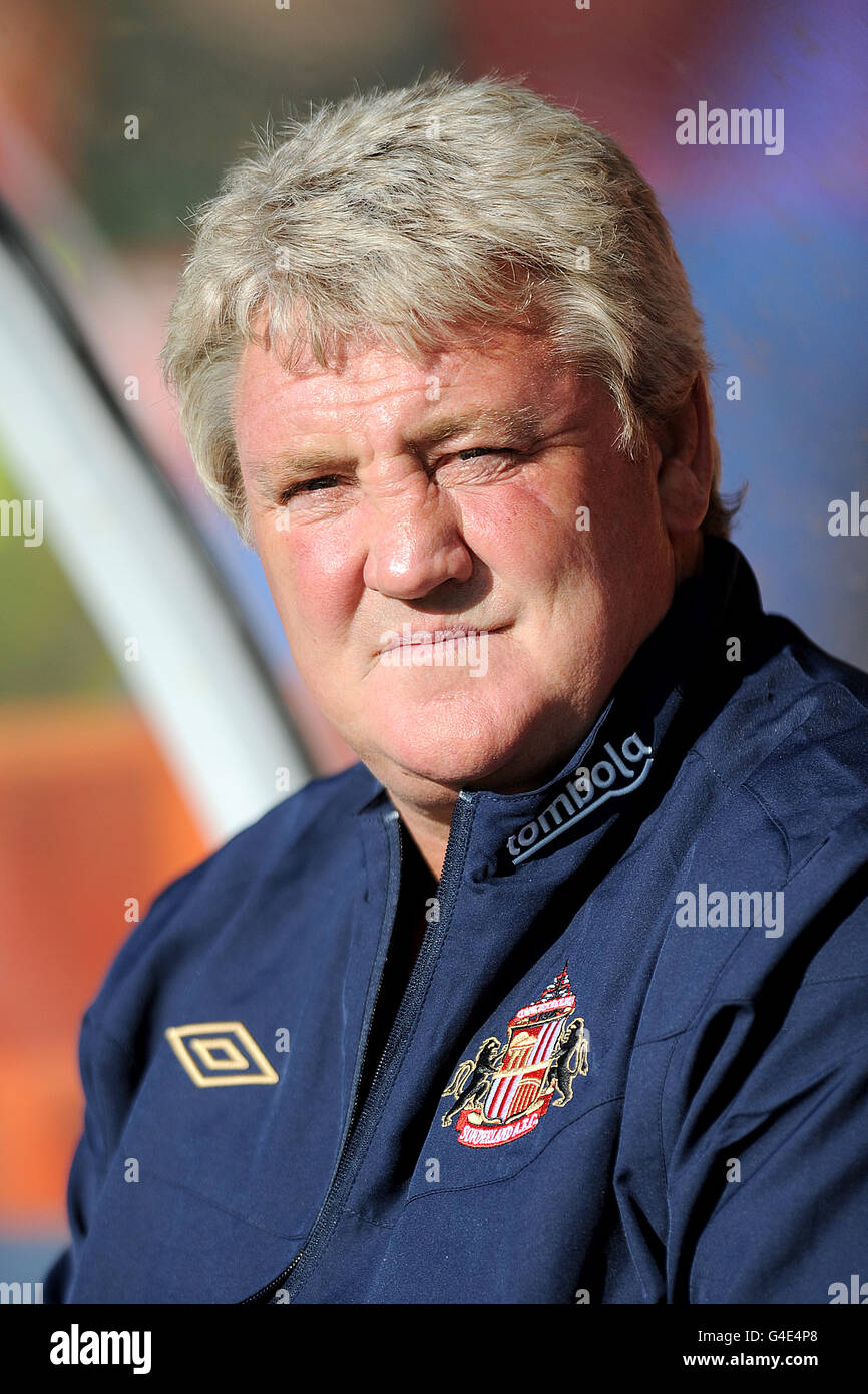 Soccer - Pre Season Friendly - York City v Sunderland - Bootham ...