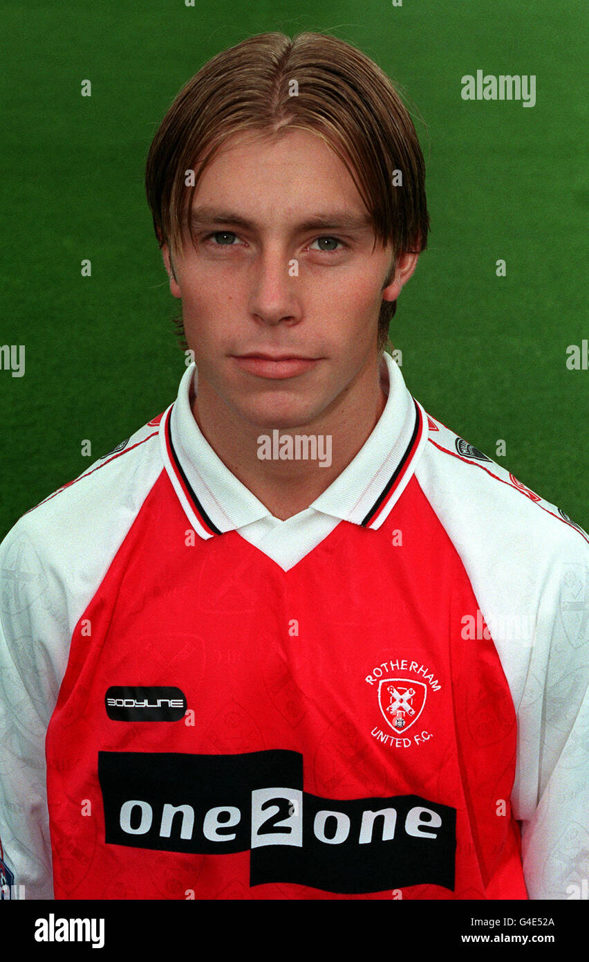 ROTHERHAM UNITED FOOTBALL CLUB Stock Photo - Alamy