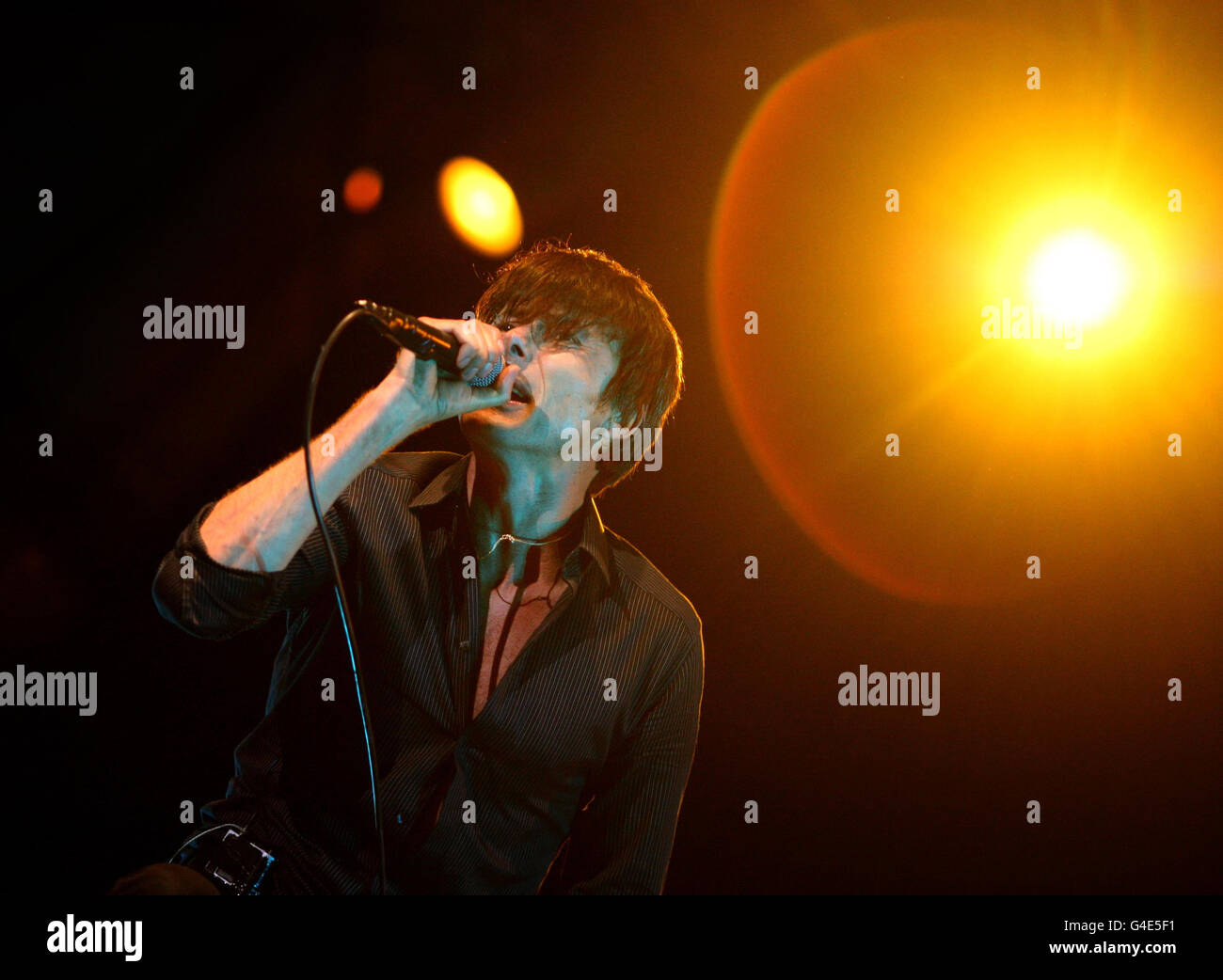 Suede Brett Anderson High Resolution Stock Photography and Images - Alamy