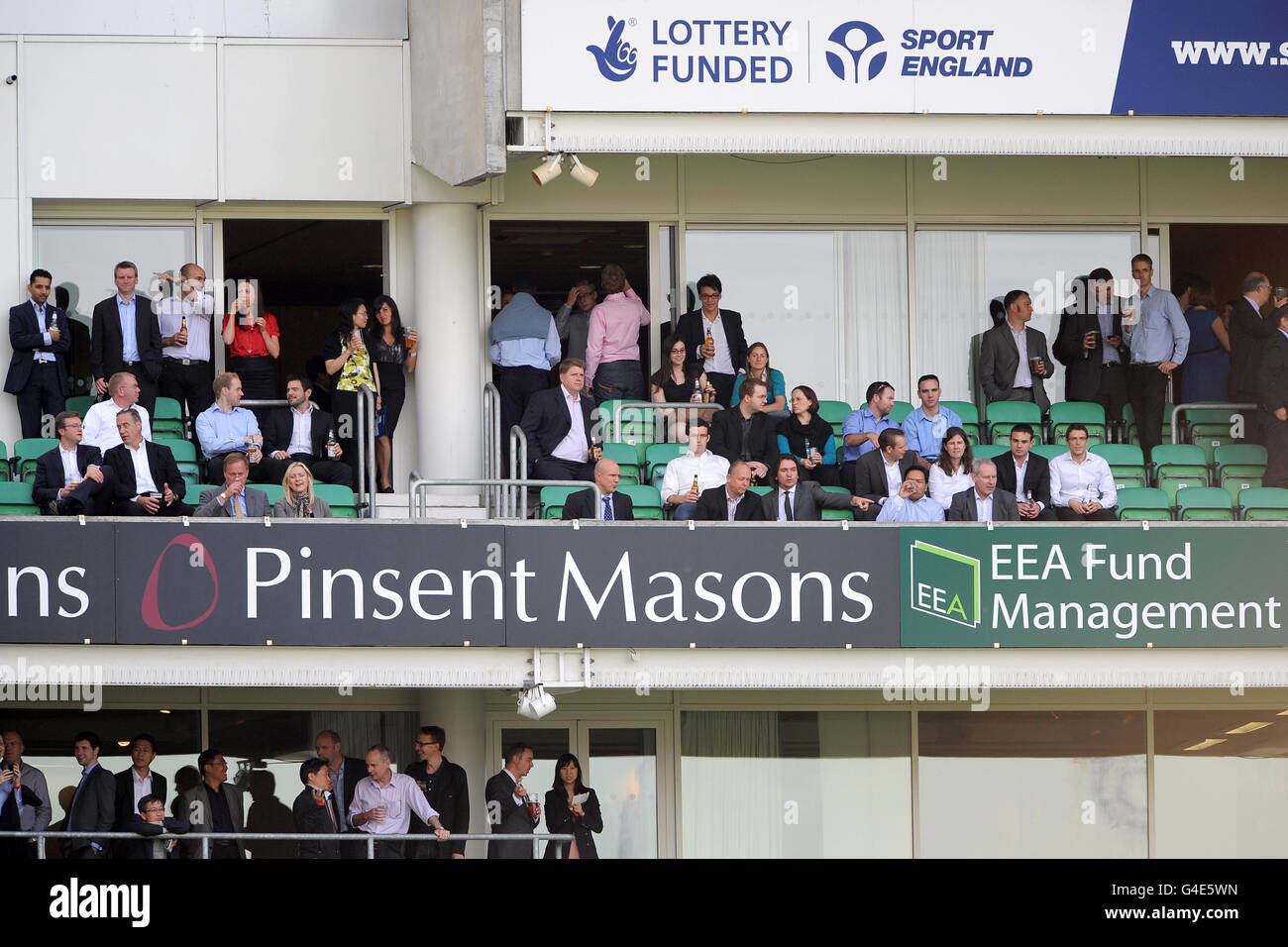 Cricket - Friends Life Twenty20 - South Group - Surrey Lions v Kent ...