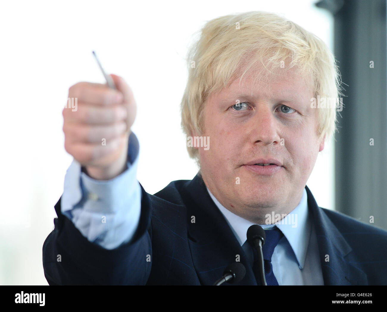 Phone Hacking Claims Stock Photo Alamy phone-hacking-claims-stock-photo-alamy