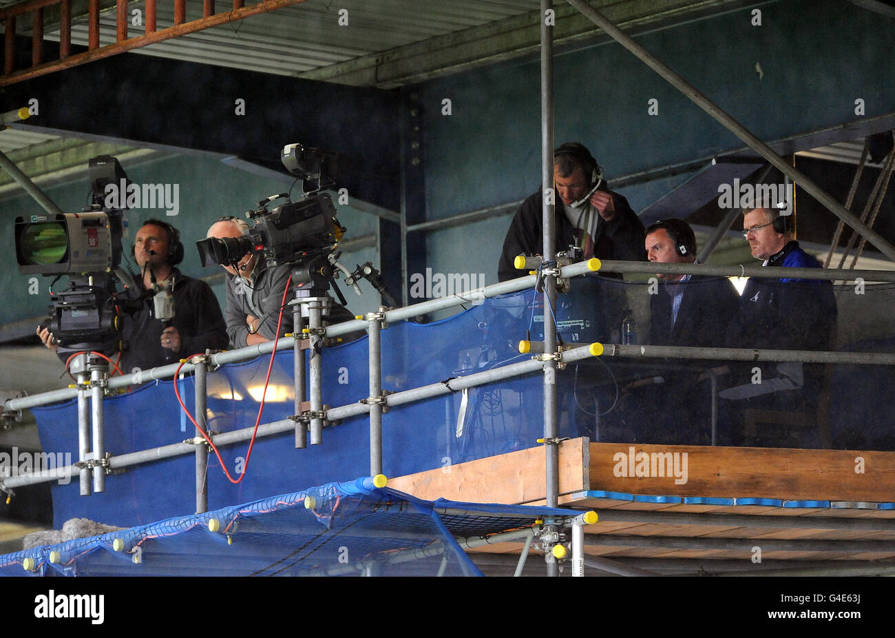 He commentator camera gantry match between bury everton hi-res stock ...