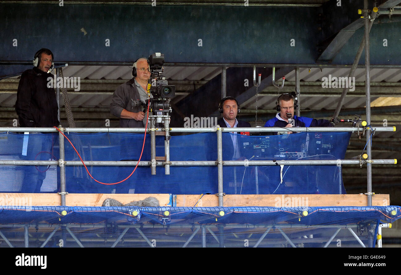 He commentator camera gantry match between bury everton hi-res stock ...