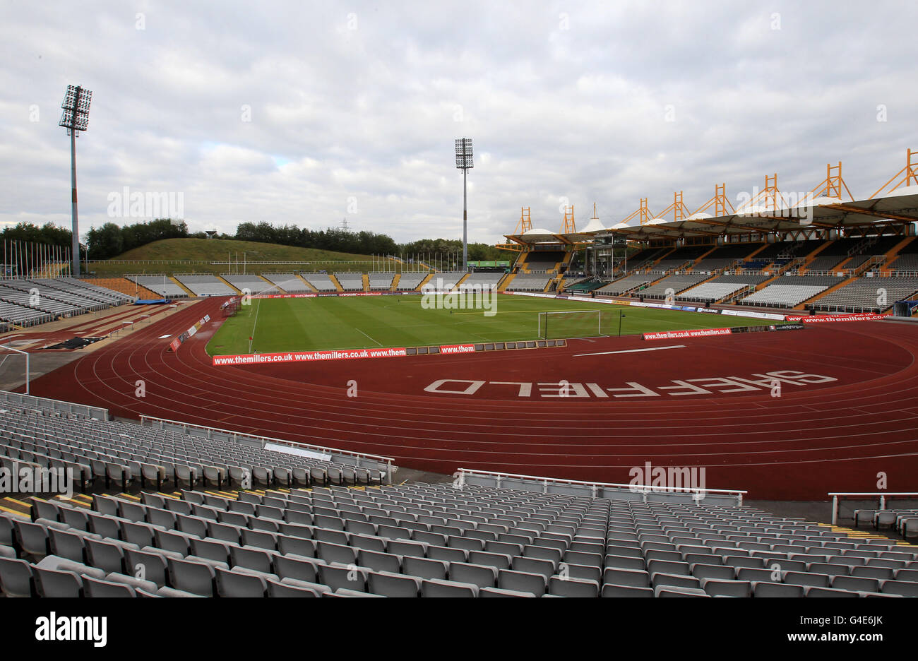 Sheffield united stadium view hi-res stock photography and images - Alamy