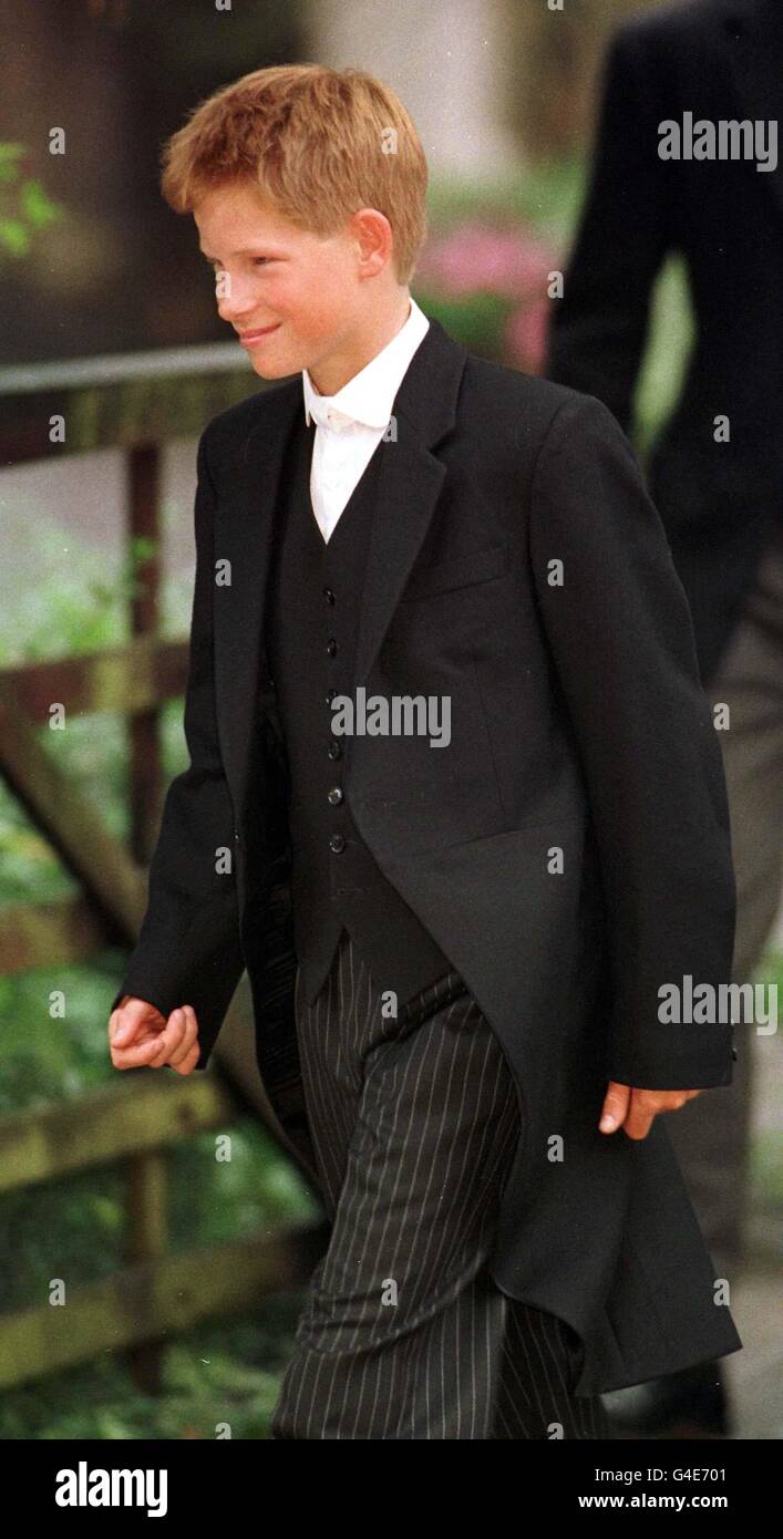 Prince Harry sets off for his first day at Eton College this morning ...