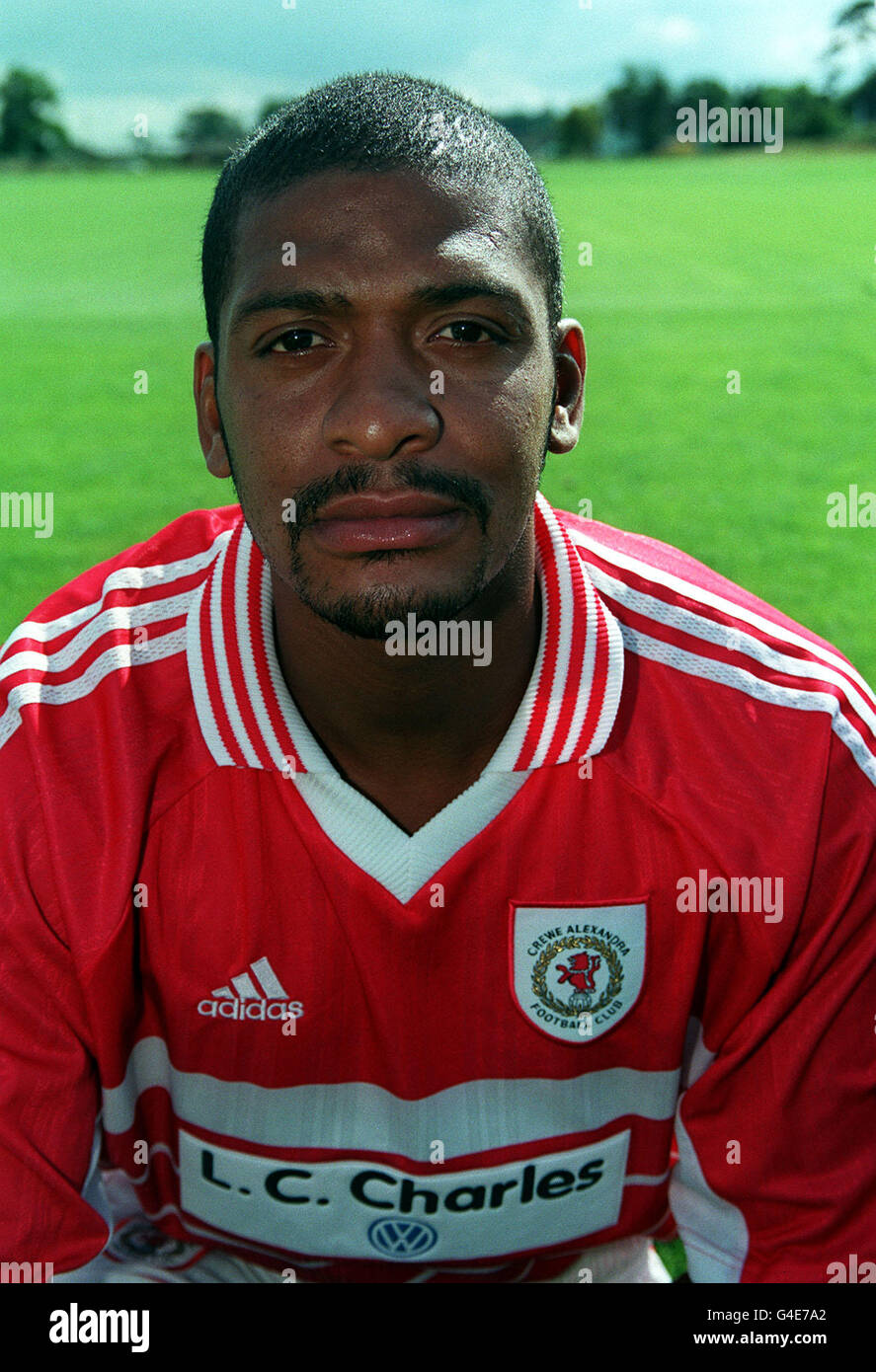 Steve anthrobus of crewe alexandra football club hi-res stock ...