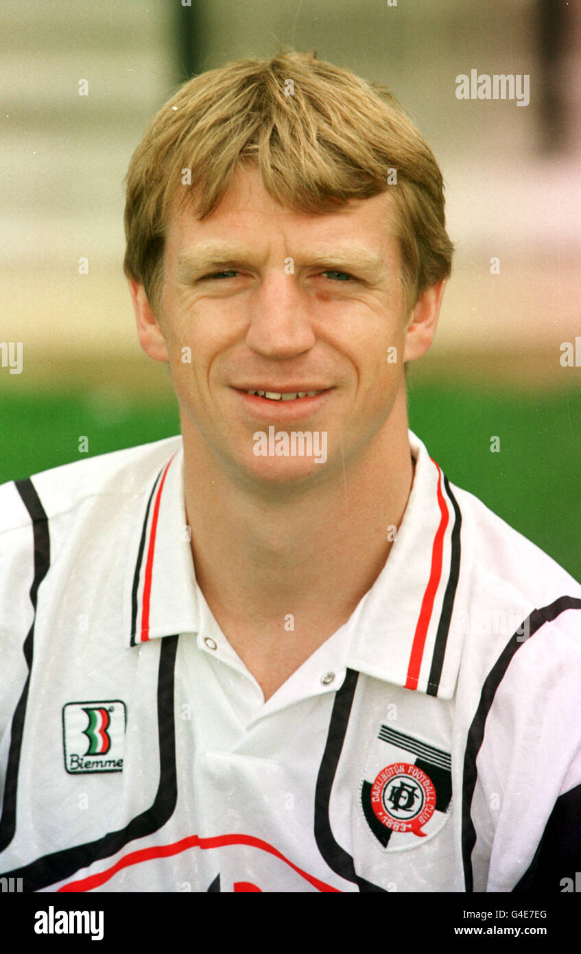 Football. DARLINGTON FOOTBALL CLUB Marco Gabbiadini Stock Photo - Alamy