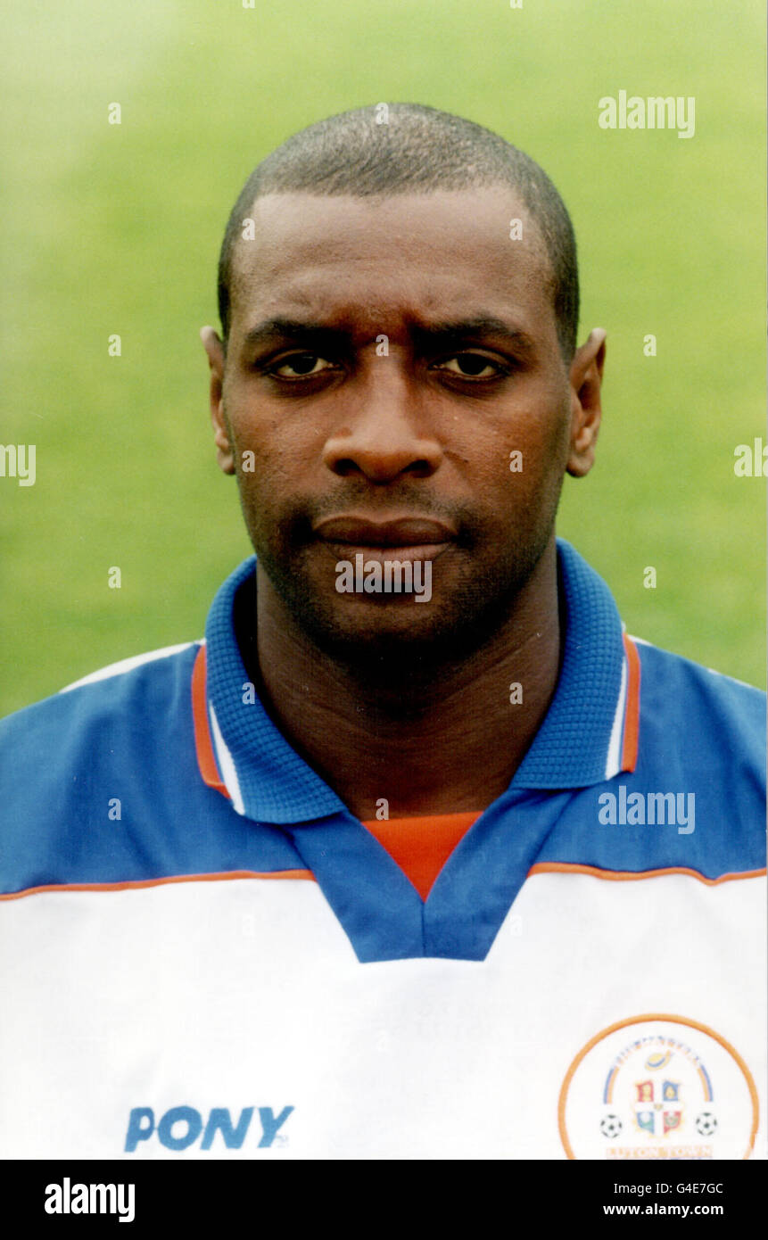 Mitchell Thomas of Luton Town Football Club Stock Photo - Alamy