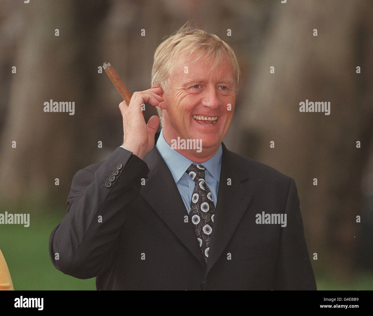 Presenter of itv game show hi-res stock photography and images - Alamy