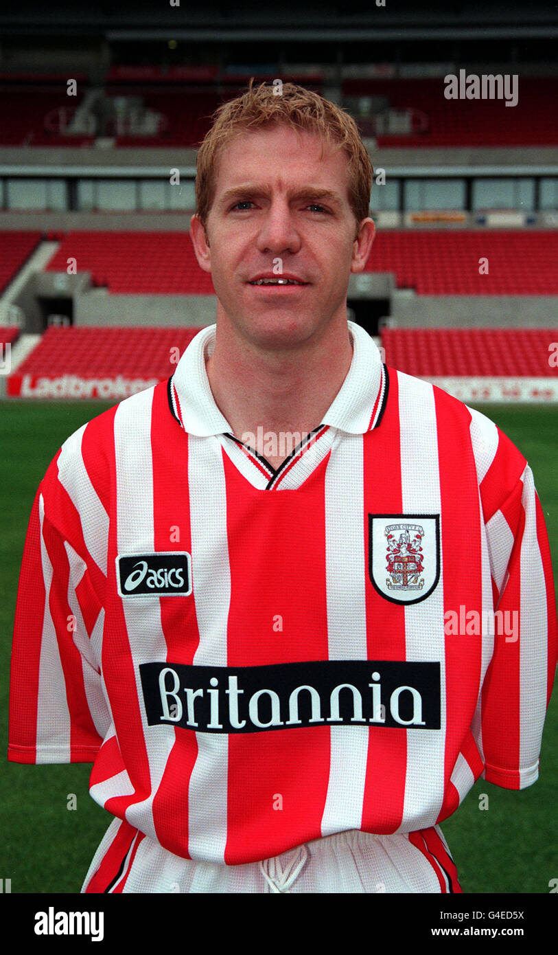 Phil robinson of stoke city football club hi-res stock photography and images - Alamy