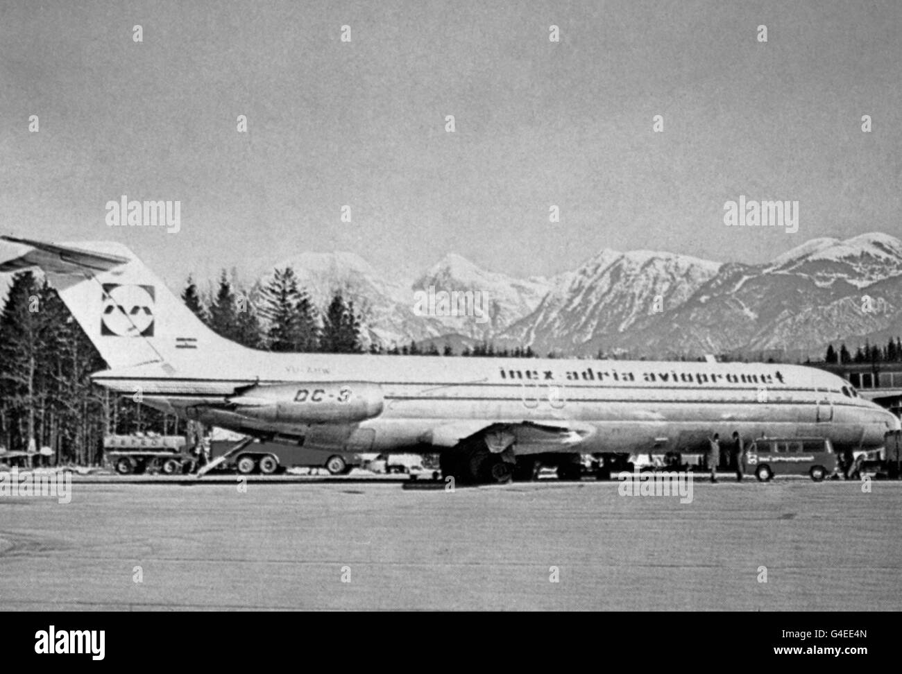 Zagreb mid air collision hi-res stock photography and images - Alamy