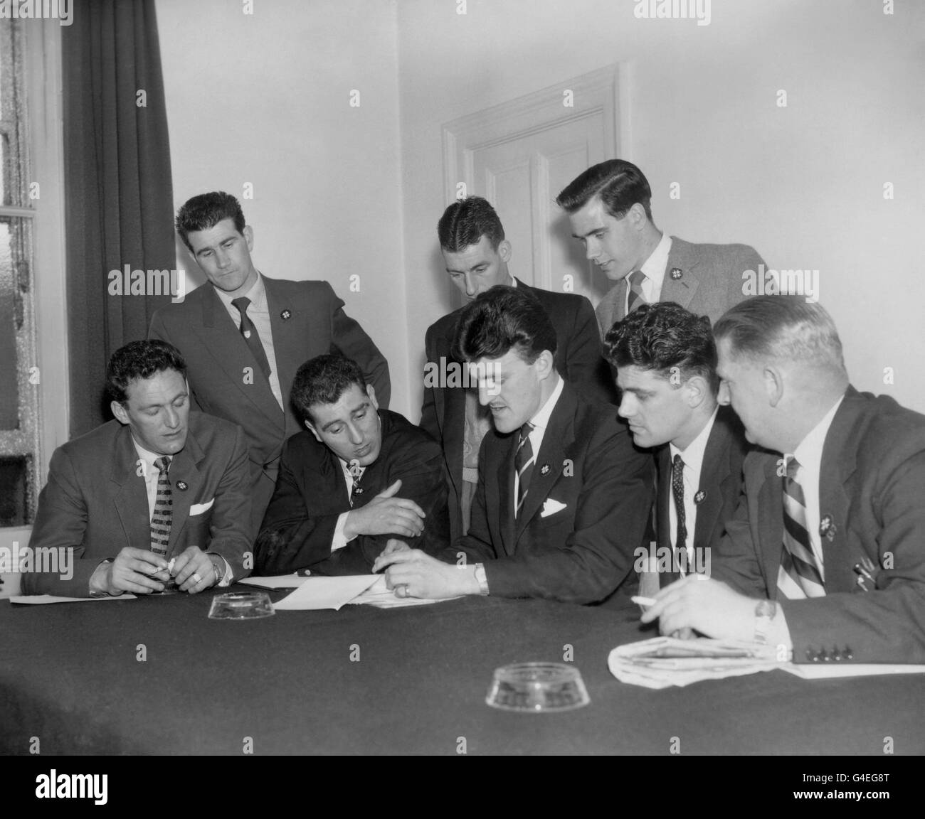 Soccer - Meeting of the Joint Commission of the Football League and the ...