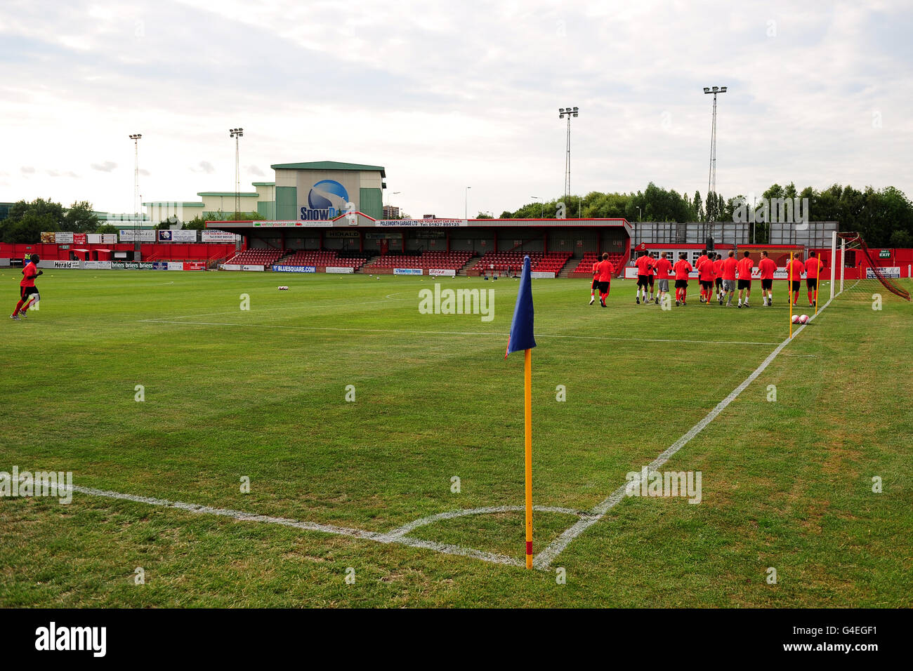 Tamworth football friendly hi-res stock photography and images - Alamy
