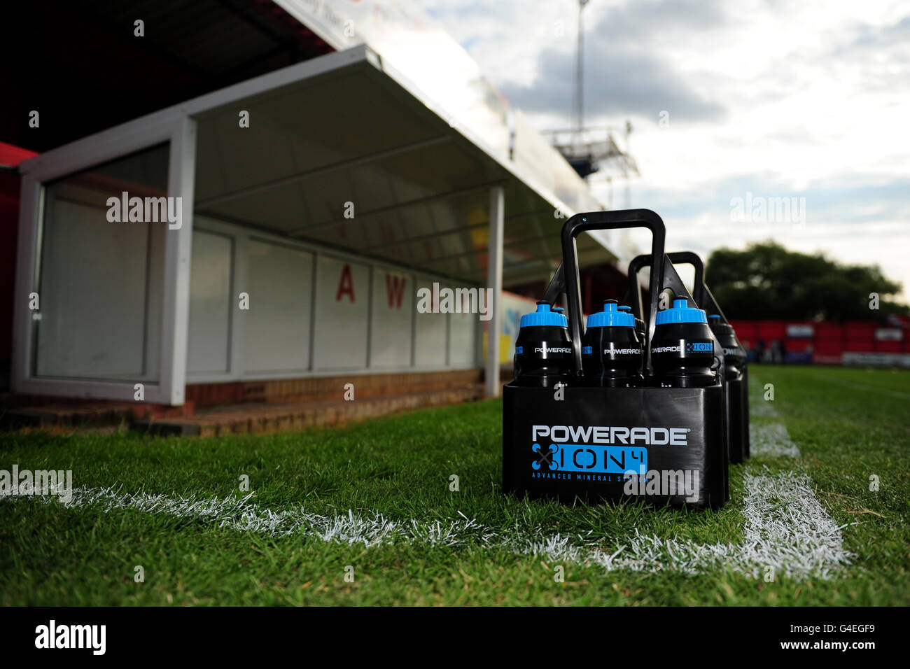 Powerade bottles hi-res stock photography and images - Alamy