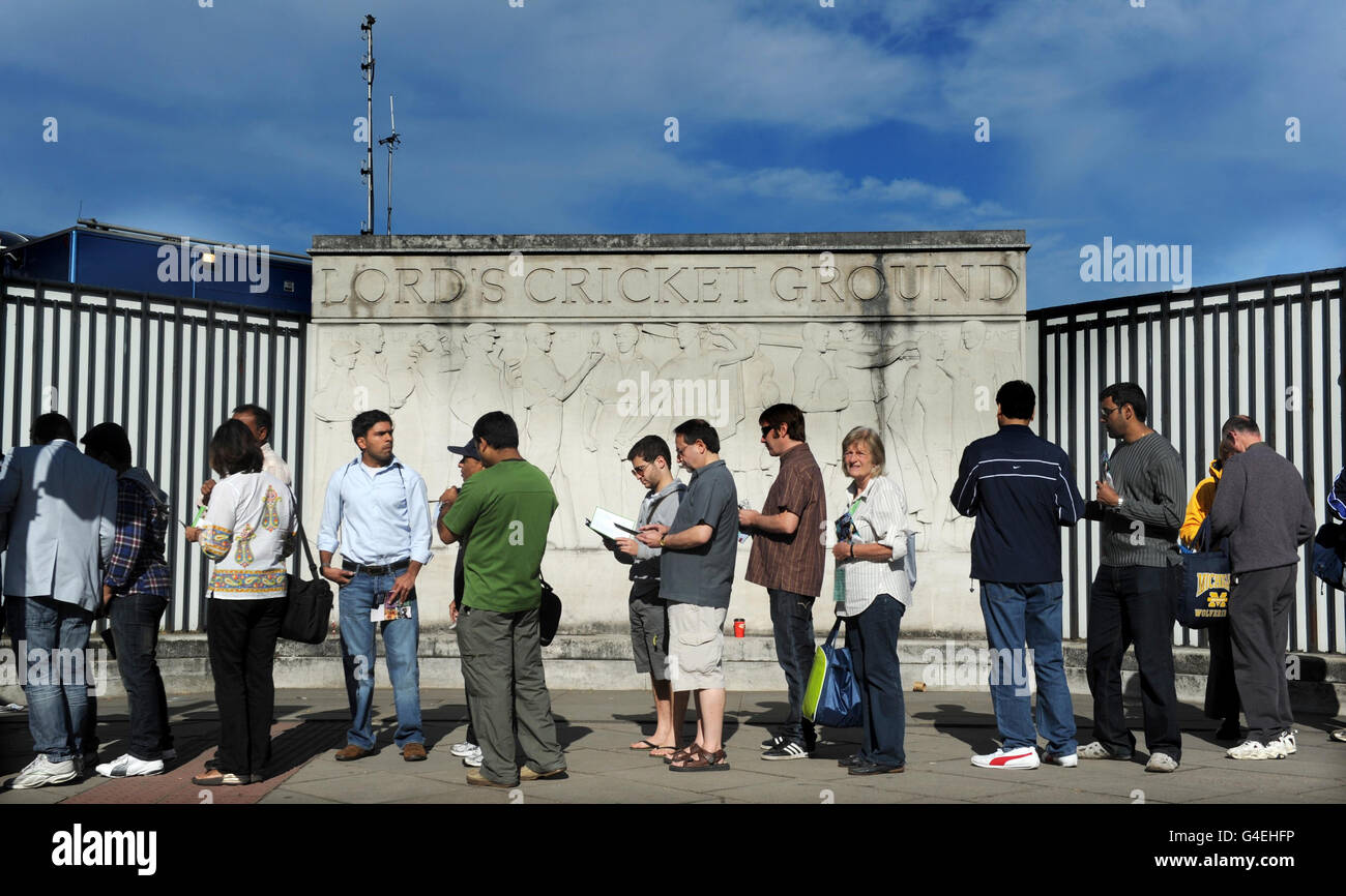 Crowds queue outside the ground hoping to secure a ticket for the final ...