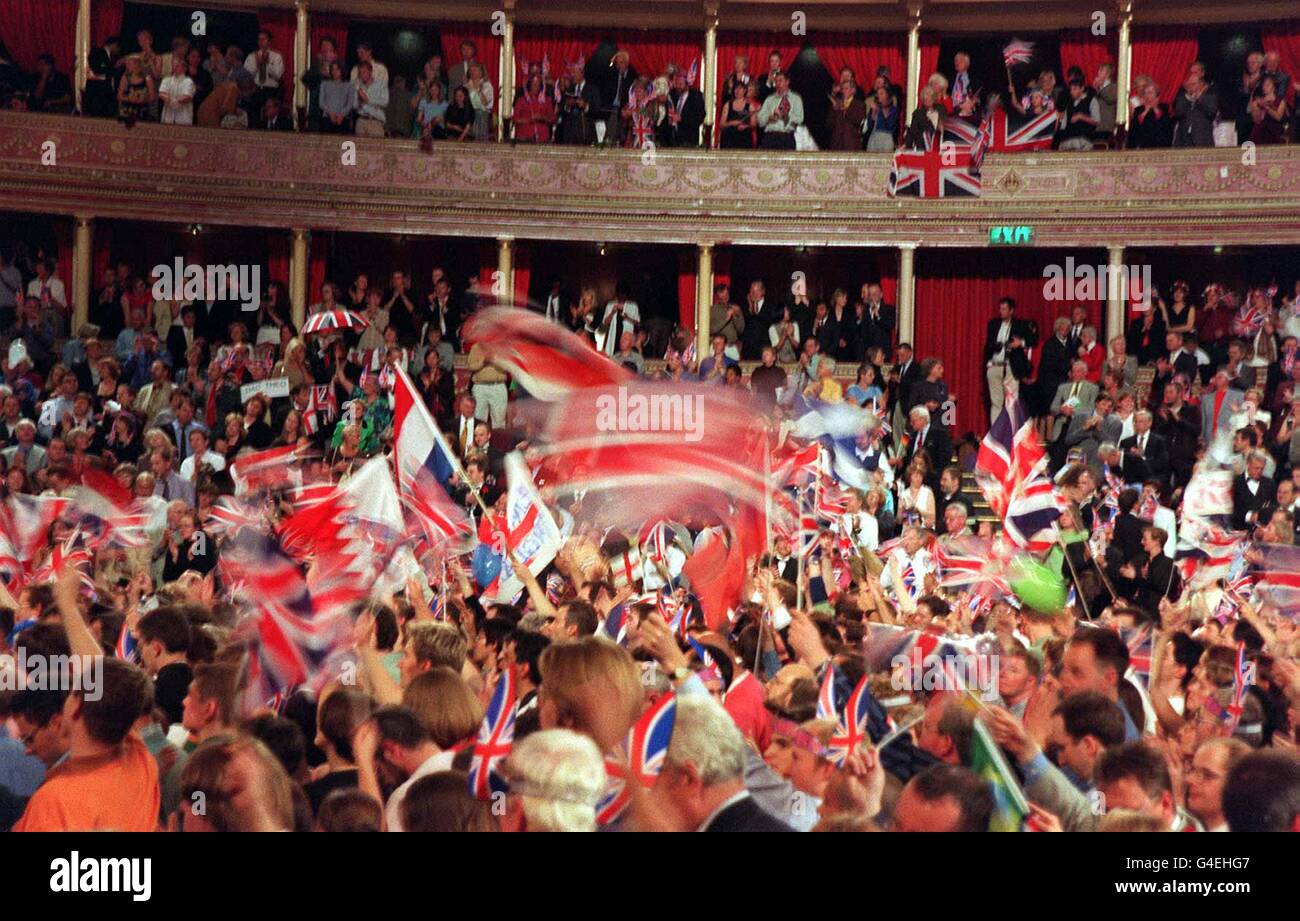 Waving union jack flags orchestra hi-res stock photography and images ...