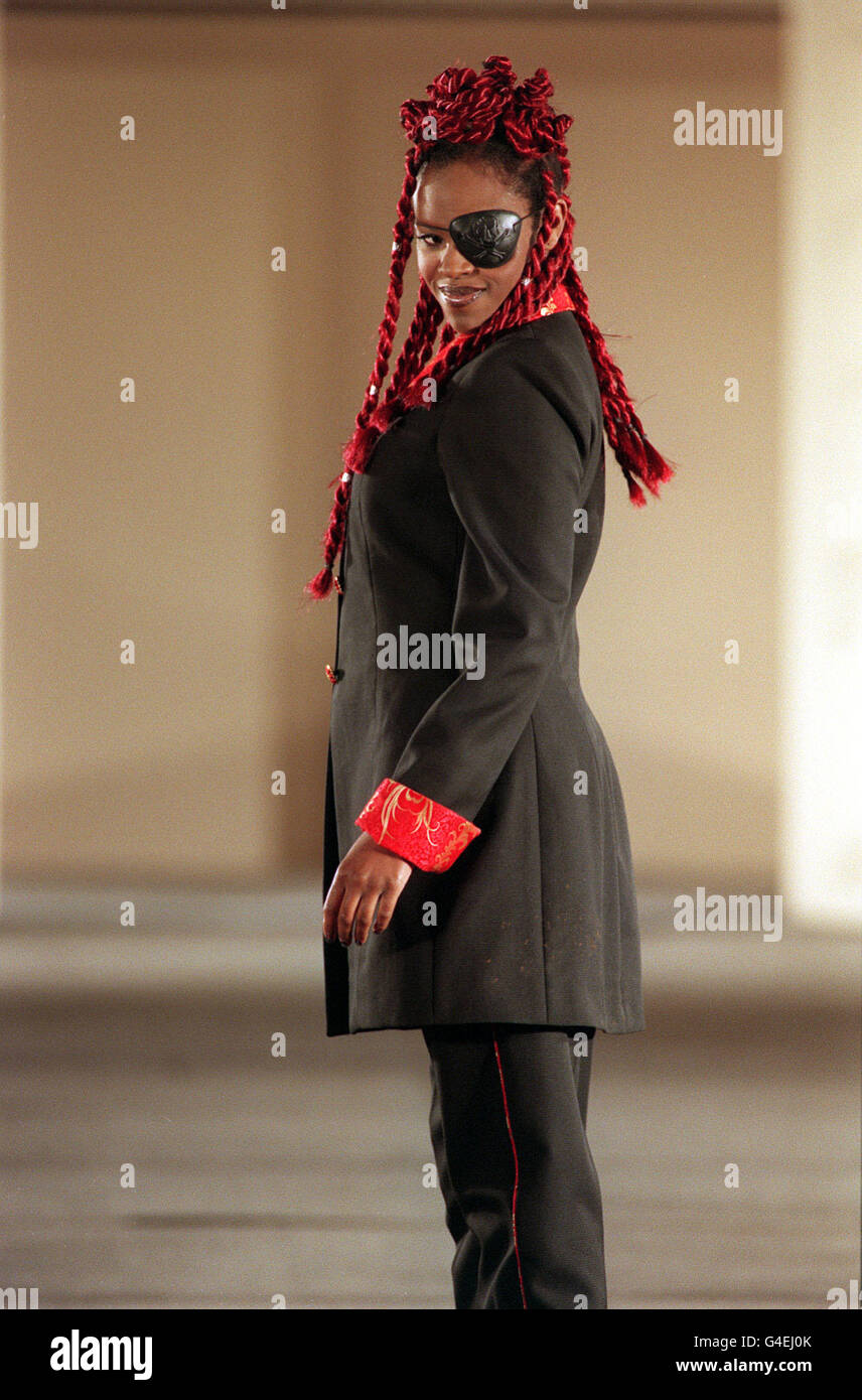 Of the girl pop group eternal hi-res stock photography and images - Alamy