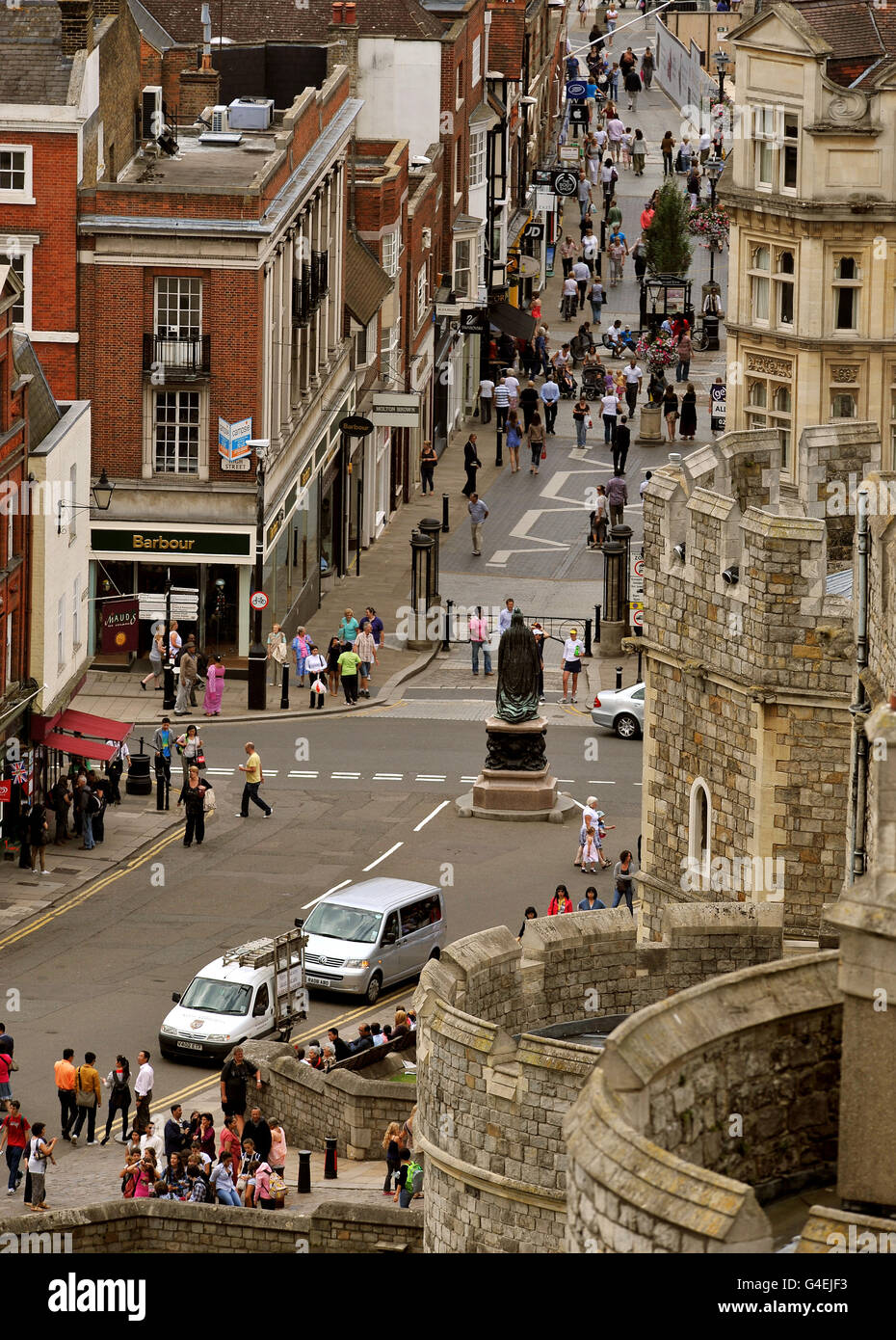 Round tower opens public hi-res stock photography and images - Alamy