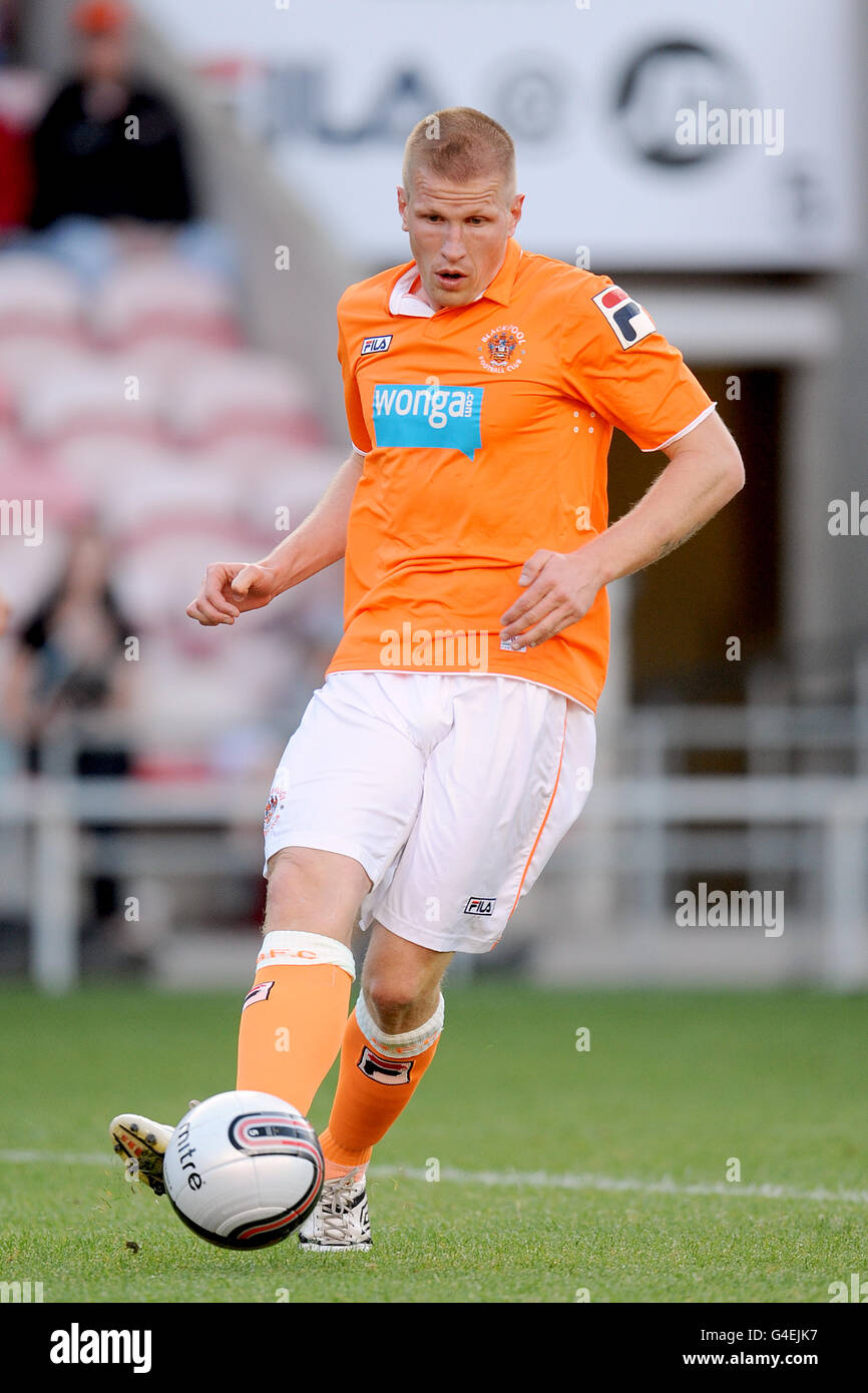 Soccer - Pre Season Friendly - Blackpool v Hibernian - Bloomfield Road ...